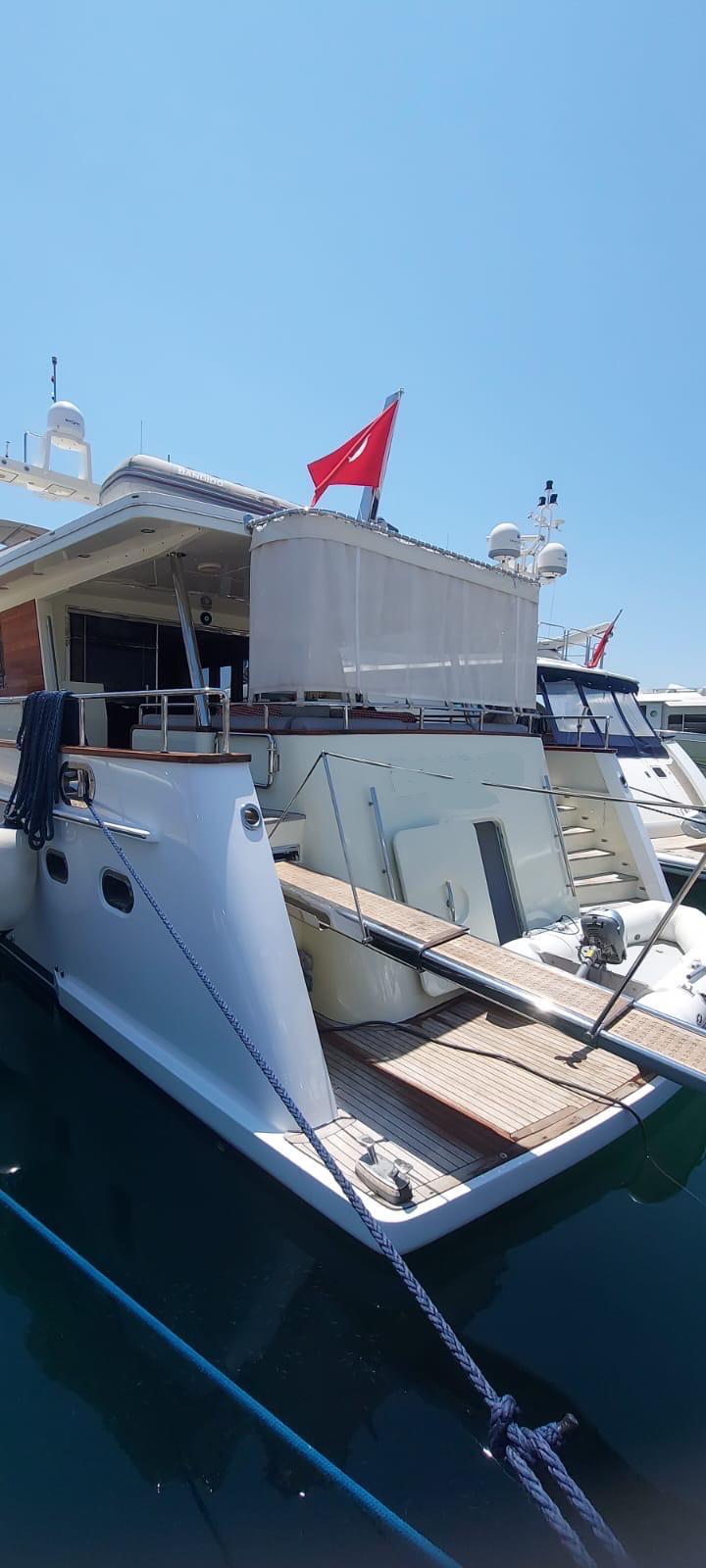 2010 Custom-Craft TRAWLER KUNTUR 76 Trawler for sale - YachtWorld