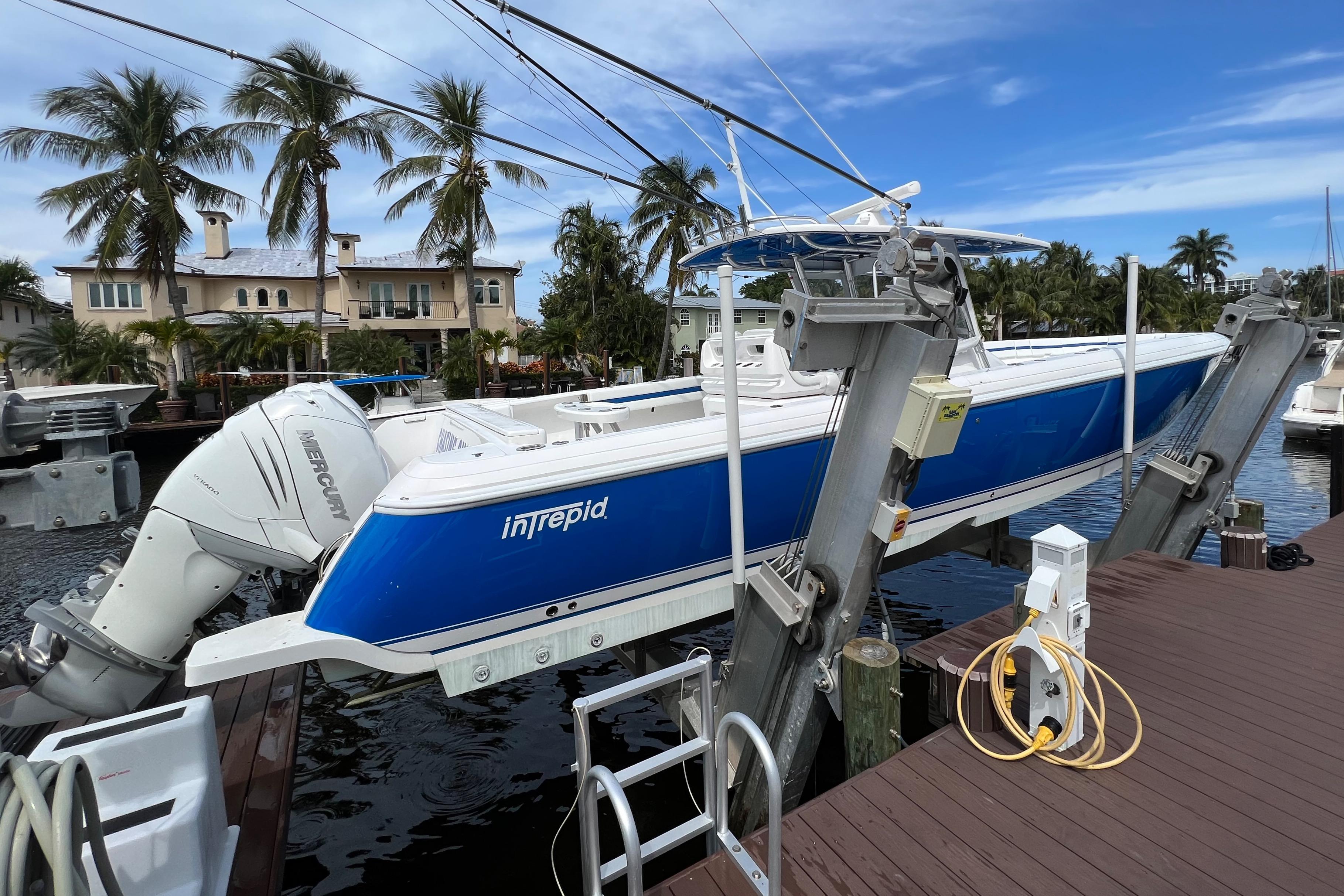 2016 Intrepid 400 Center Console Center Console for sale - YachtWorld
