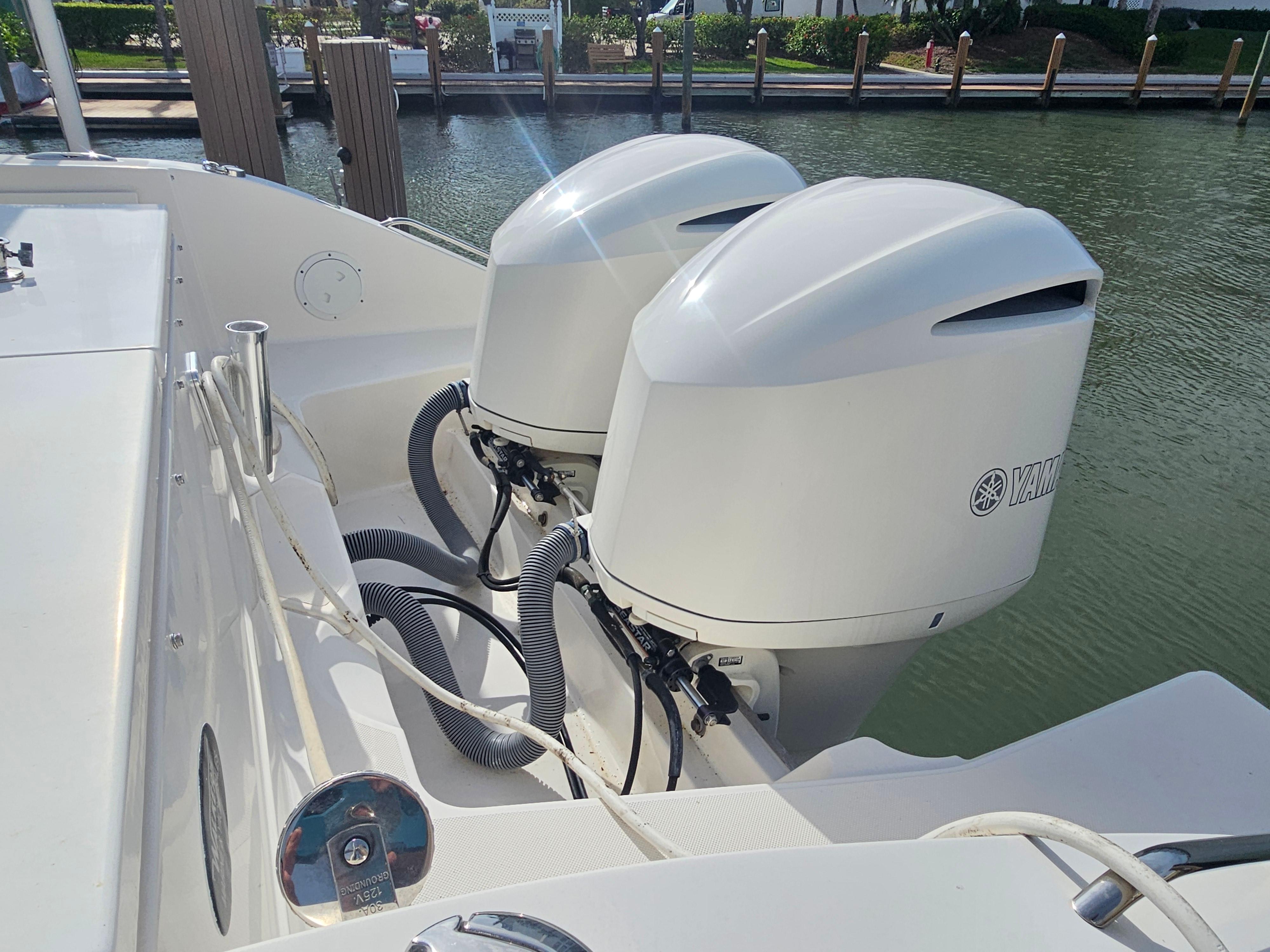 2017 Pursuit DC 295 Dual Console Dual Console for sale - YachtWorld