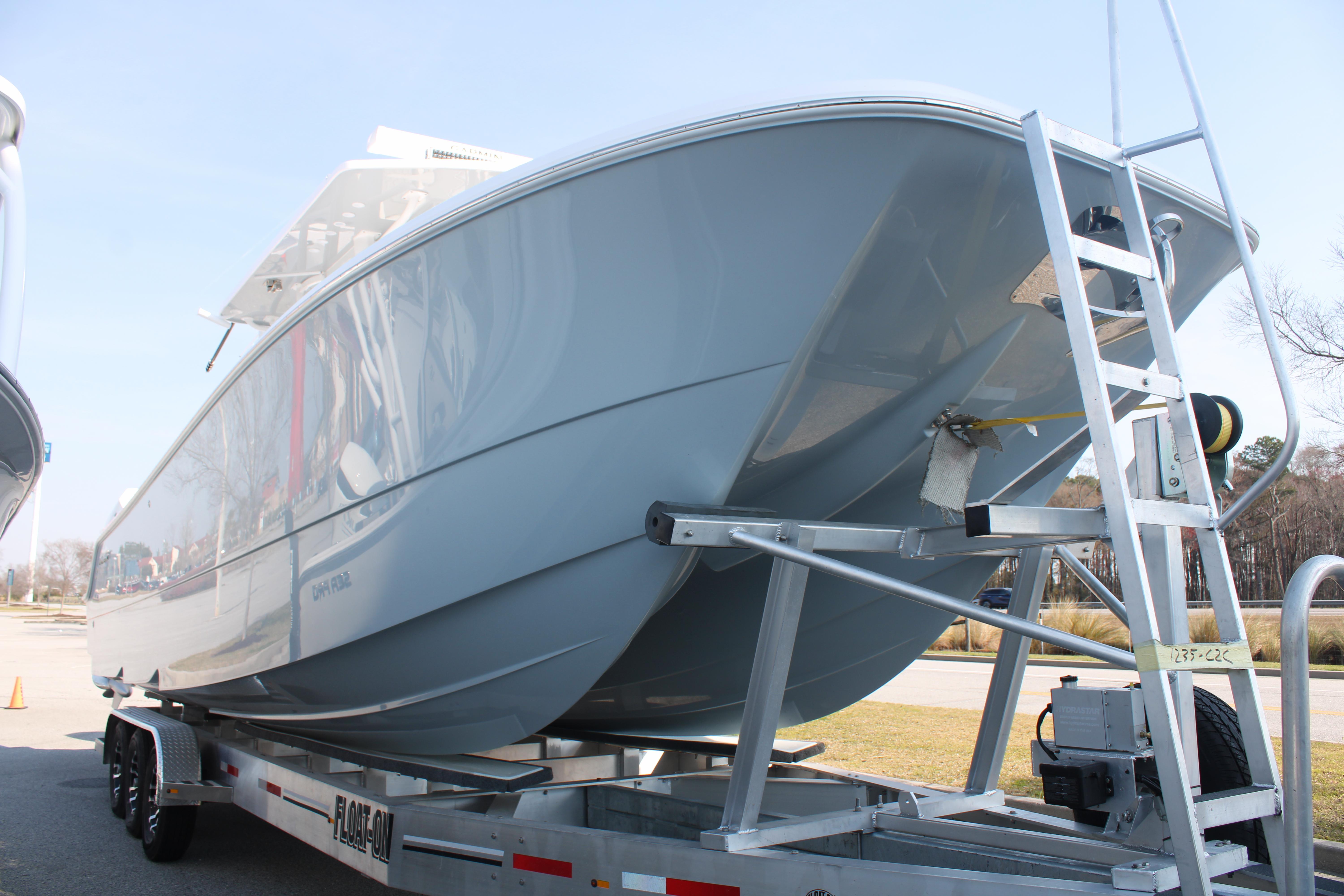 2024 Invincible 33' Catamaran Center Console for sale - YachtWorld