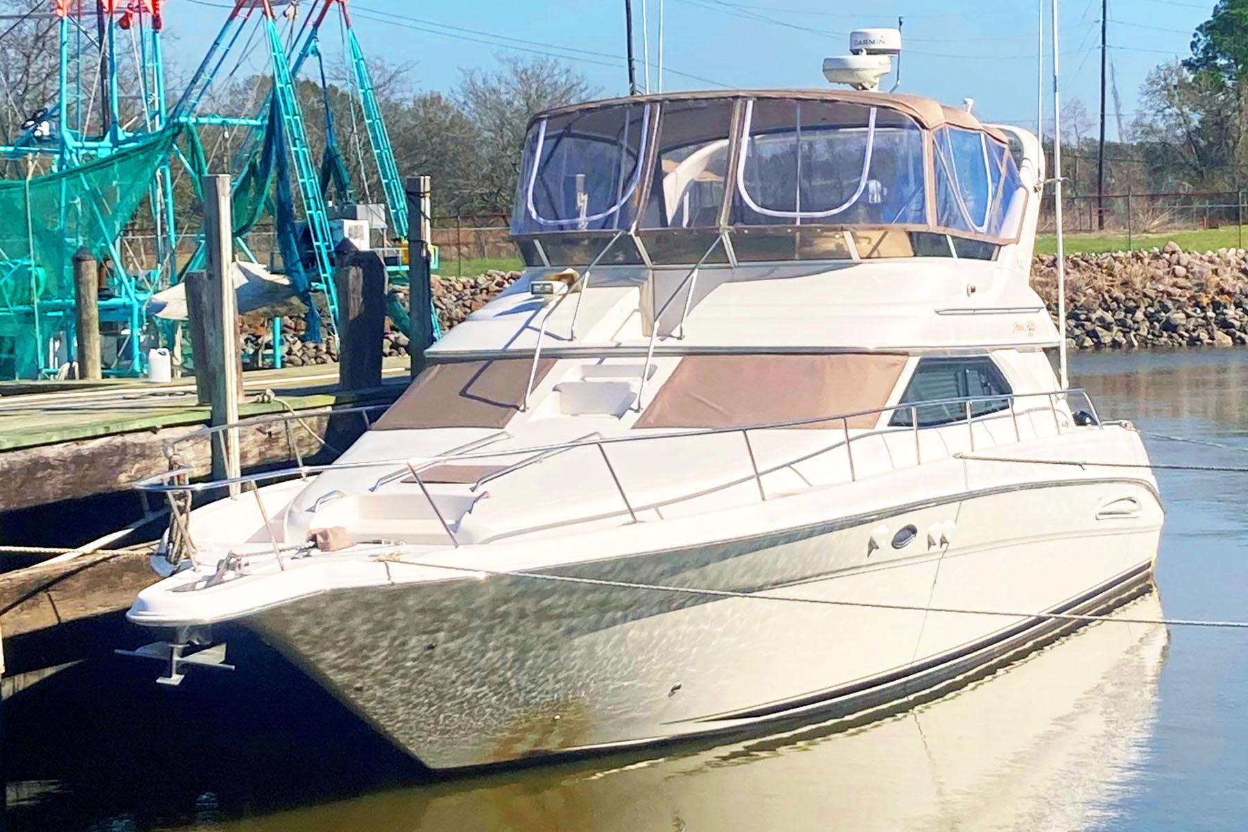 1999 Sea Ray Express Cruiser Express Cruiser for sale - YachtWorld