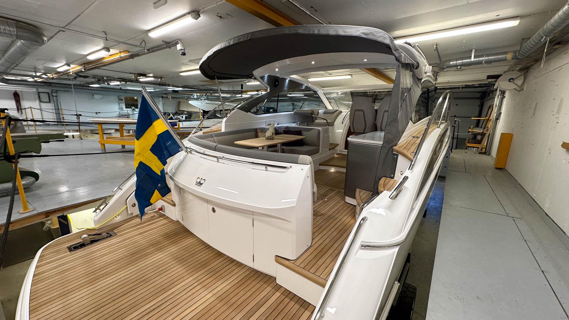 2024 Princess V40 Sports Cruiser for sale - YachtWorld