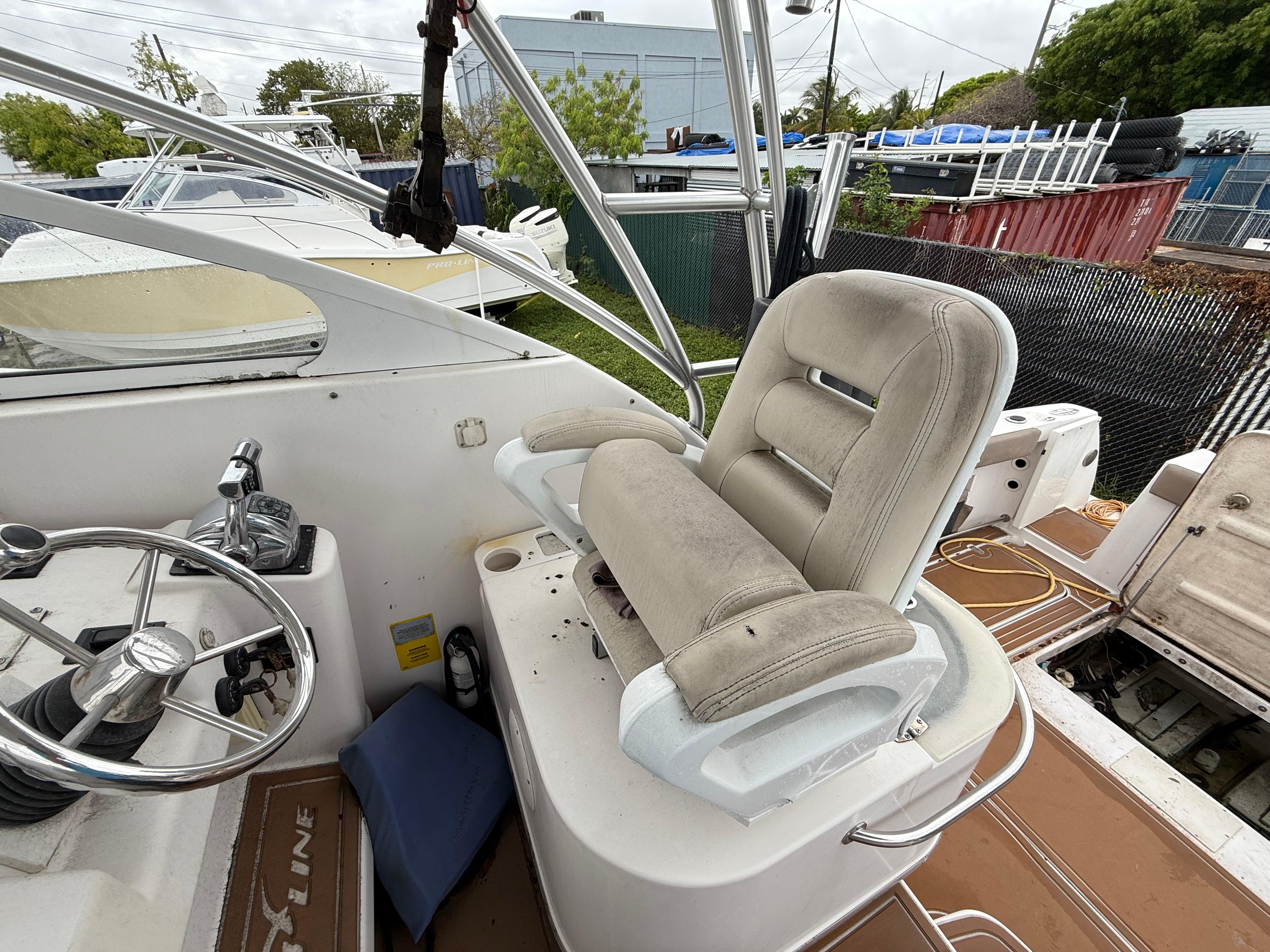 2006 Pro-Line 32 Express Center Console for sale - YachtWorld
