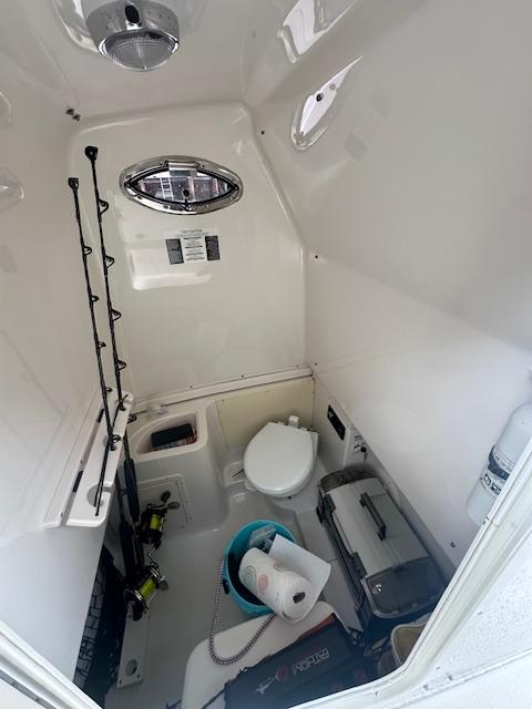 2015 Robalo R300 Center Console Centre Console for sale - YachtWorld