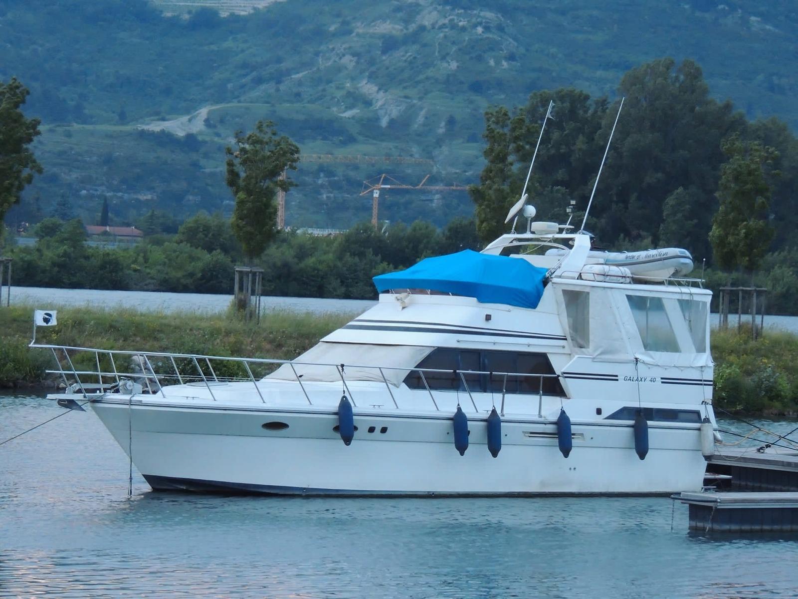 1988 Nova Trawler Galaxy 40 Cruiser for sale - YachtWorld