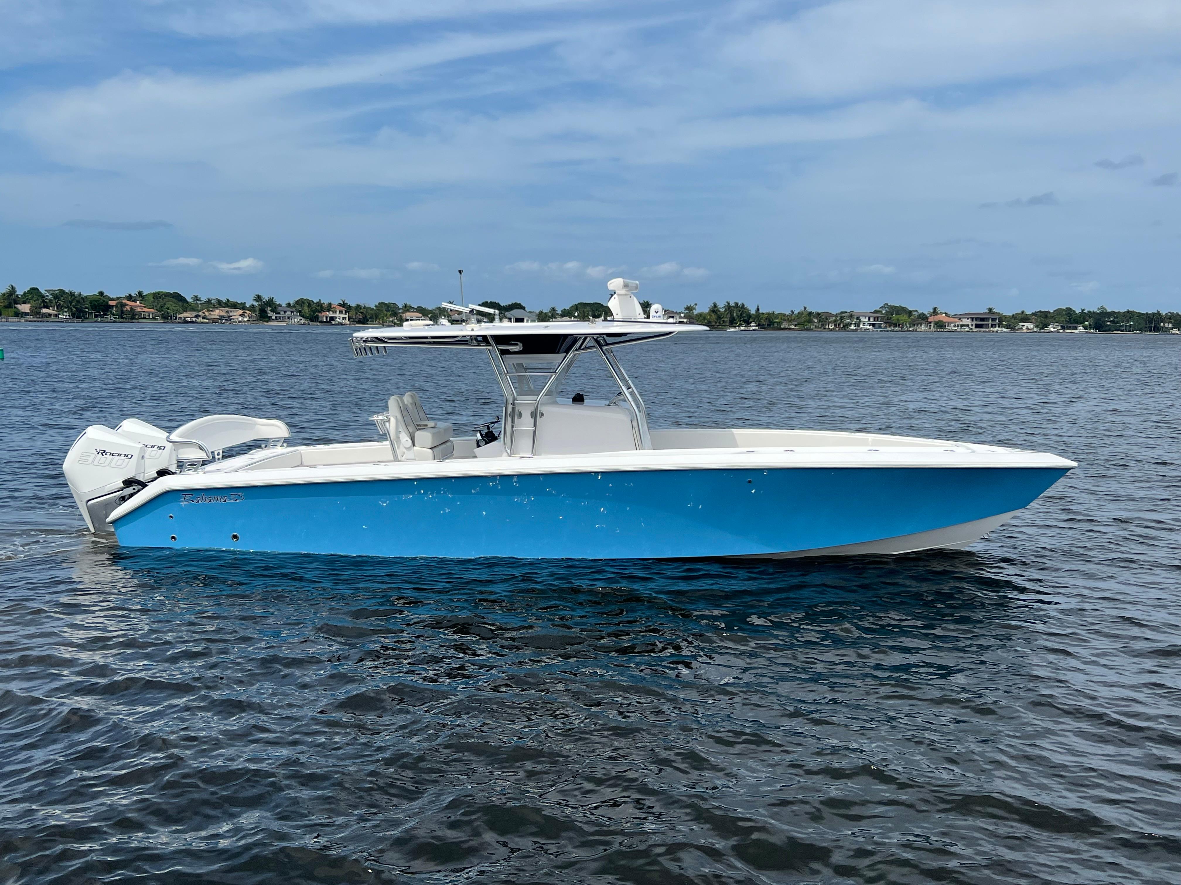 2022 Bahama 35 Open Center Console for sale - YachtWorld