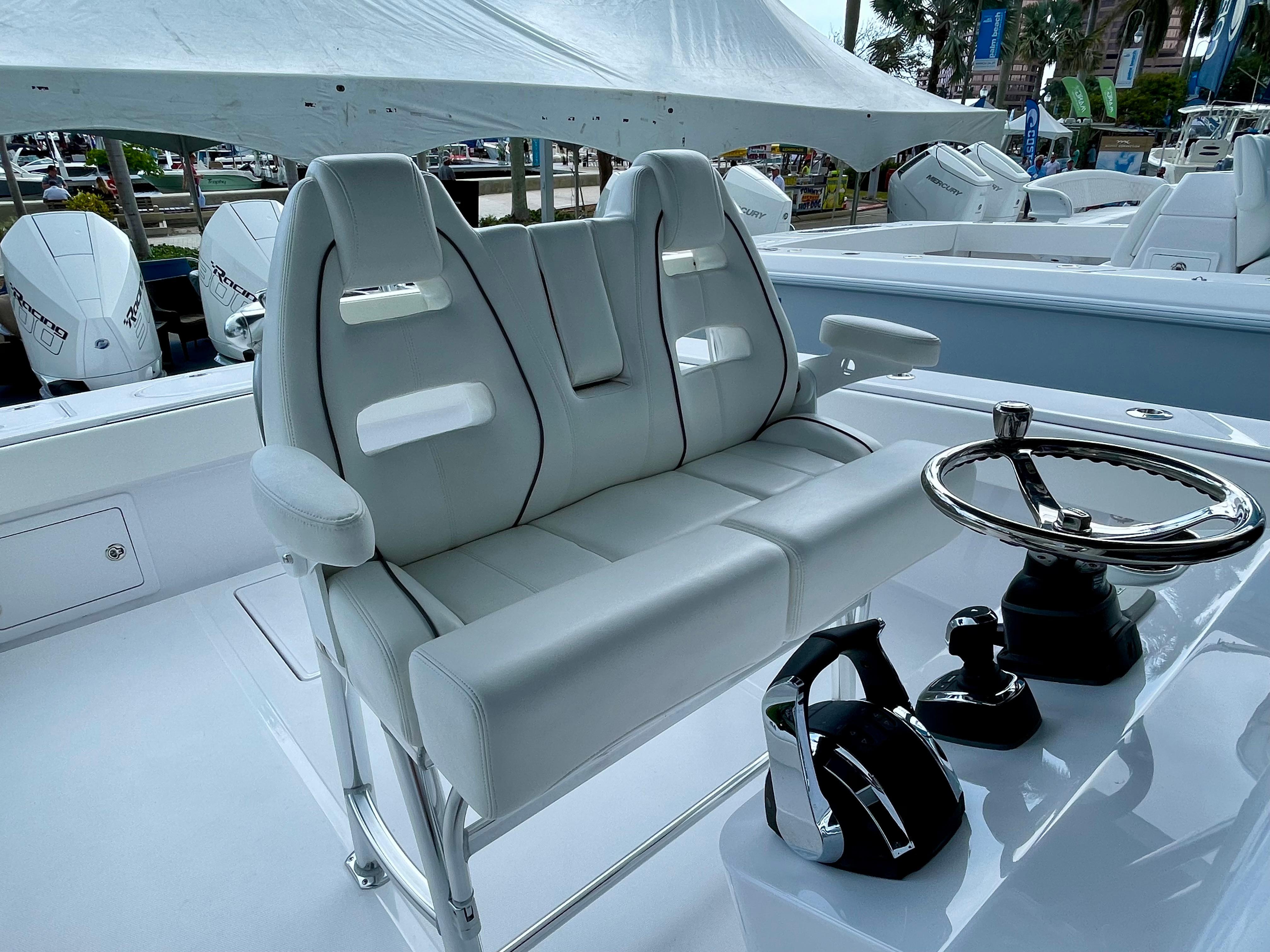 2022 Bahama 35 Open Center Console for sale - YachtWorld