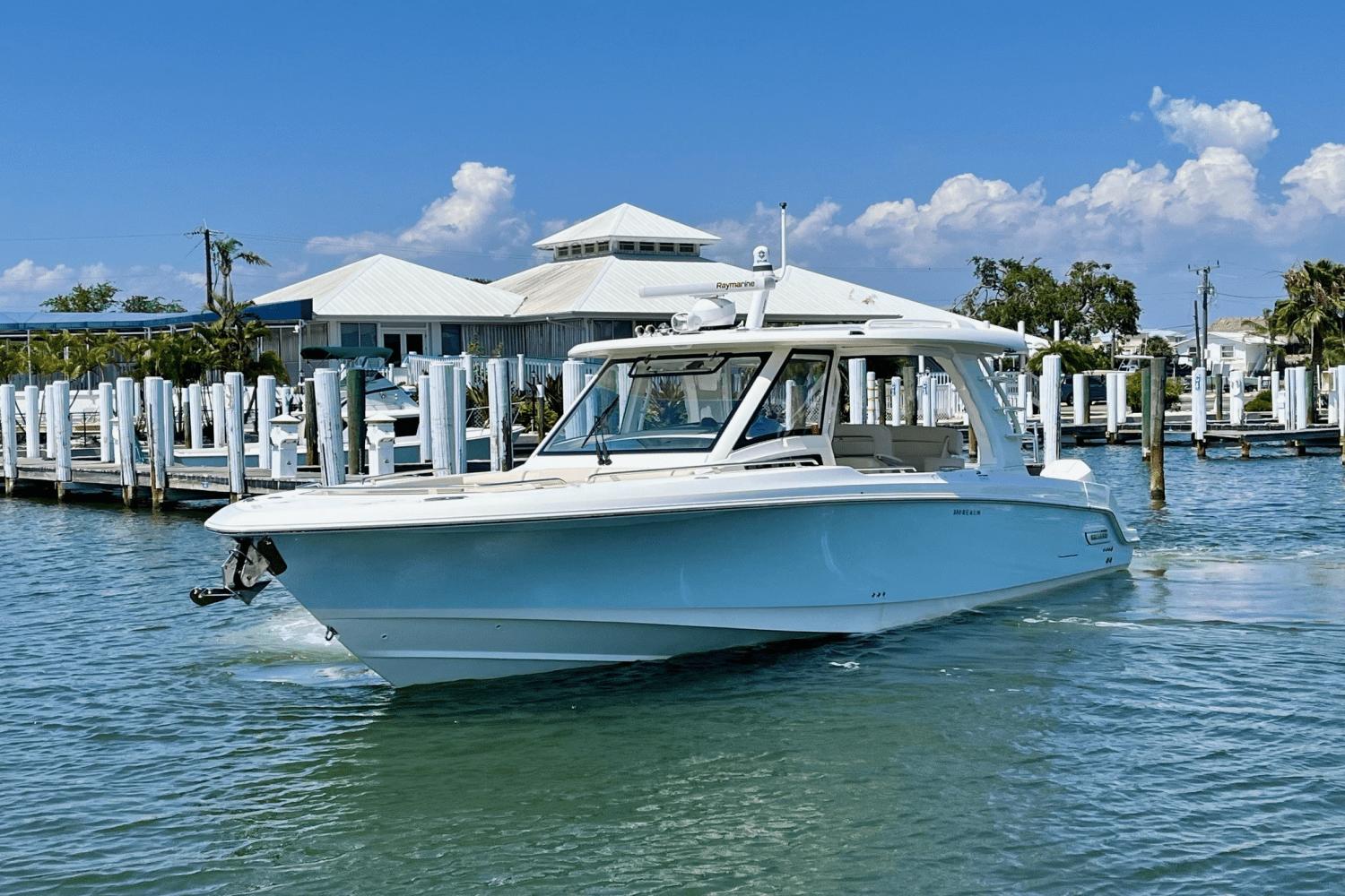 2023 Boston Whaler 350 EX REALM Unspecified for sale - YachtWorld