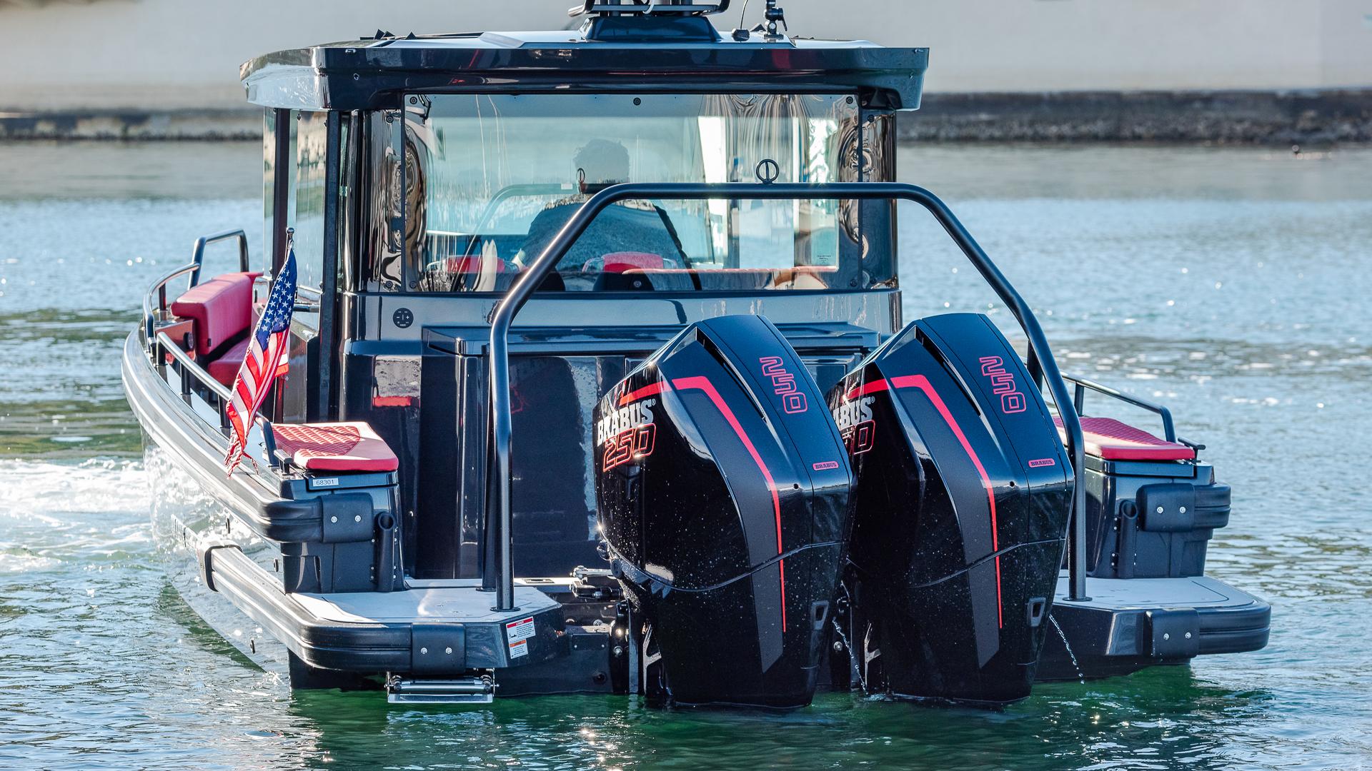 2023 BRABUS Shadow 500 Black Ops Center Console for sale - YachtWorld