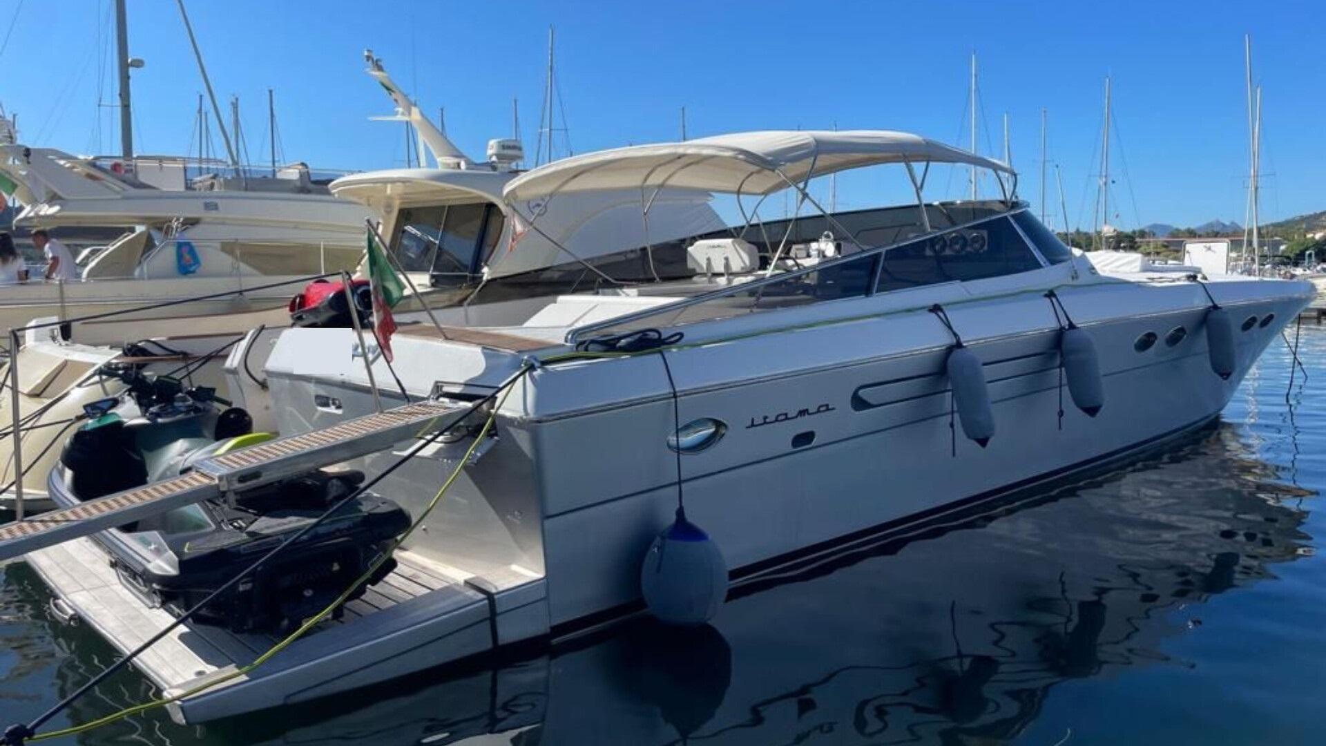 1992 Itama 54 Motor Yacht for sale - YachtWorld