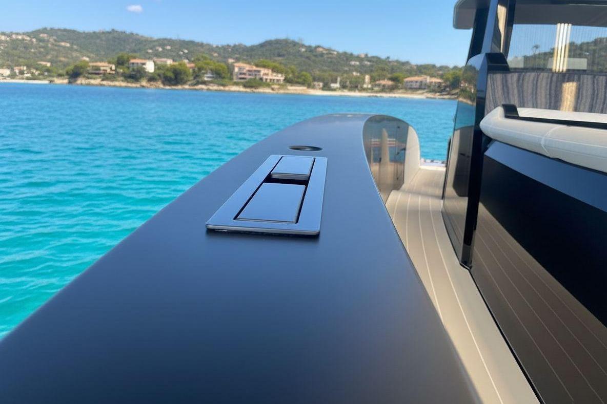 ECLIPSE Saros 50 Nuevo - Cosas de Barcos