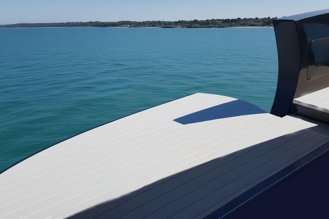 ECLIPSE Saros 50 Nuevo - Cosas de Barcos