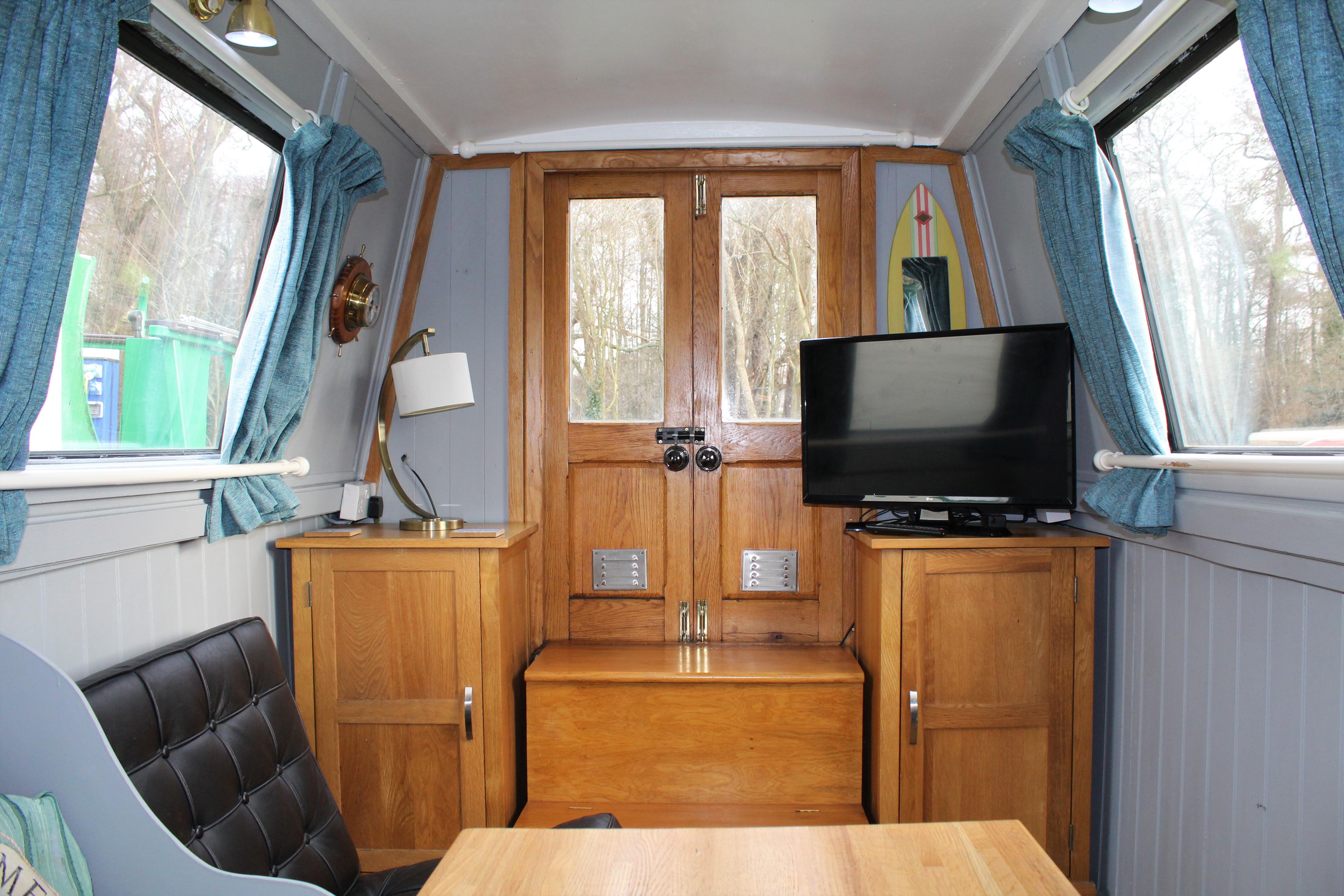 Narrowboat 52' Clubline Cruiser Stern | 1986 | 16m - Surrey | Boatshop24