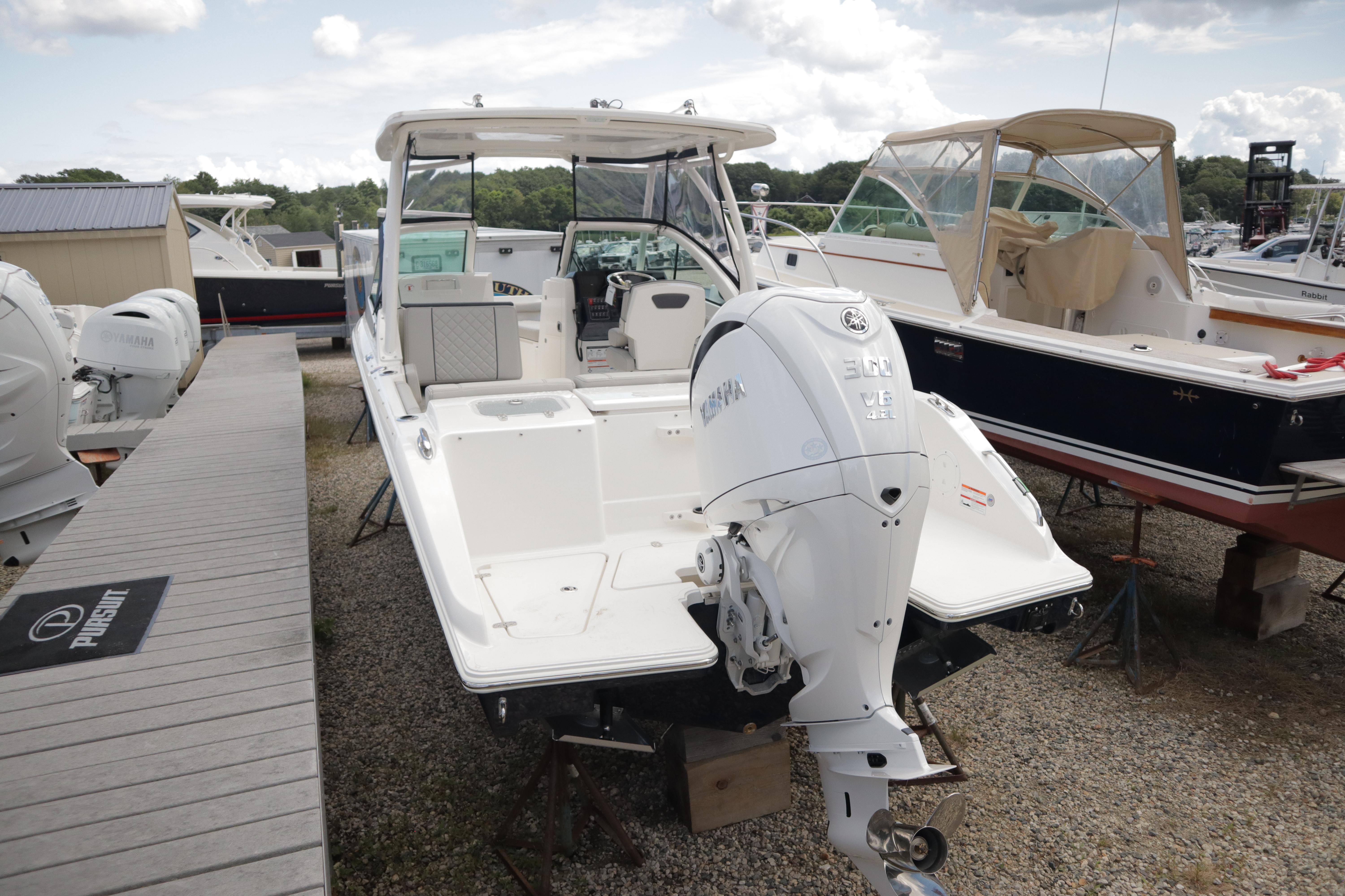 2024 Pursuit DC 246 Saltwater Fishing for sale - YachtWorld