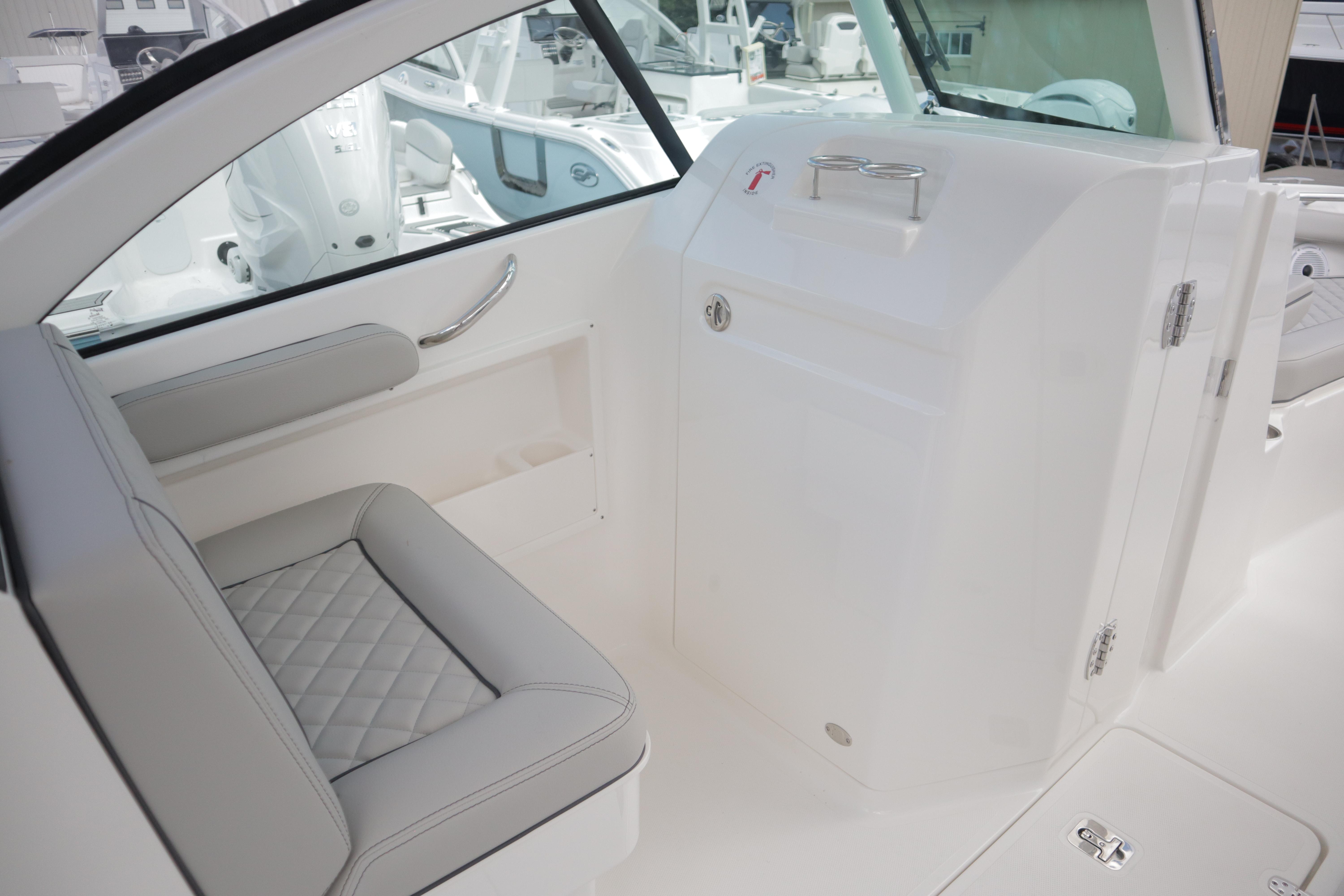 2024 Pursuit DC 246 Saltwater Fishing for sale - YachtWorld