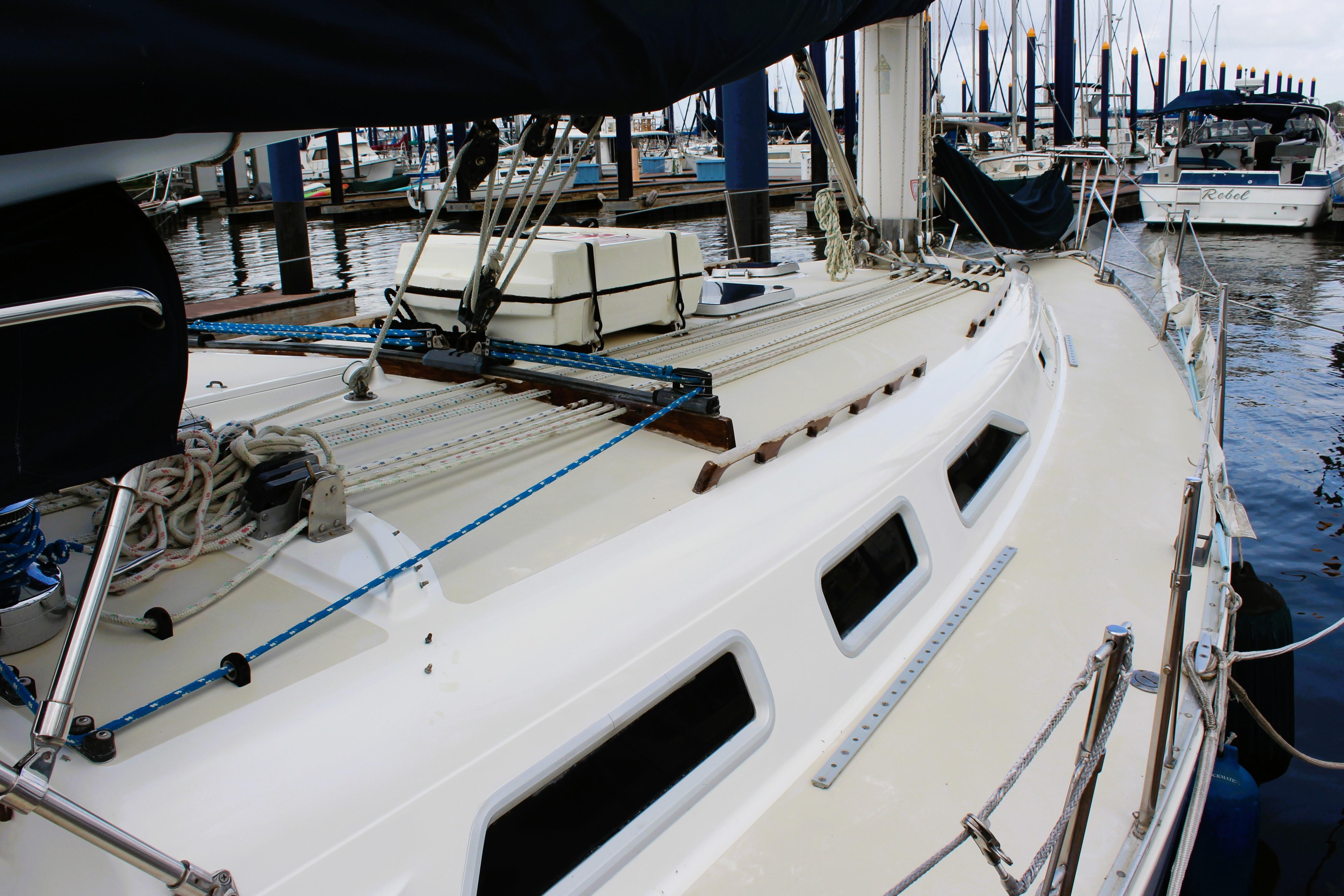 1986 Freedom 36 Sloop for sale - YachtWorld