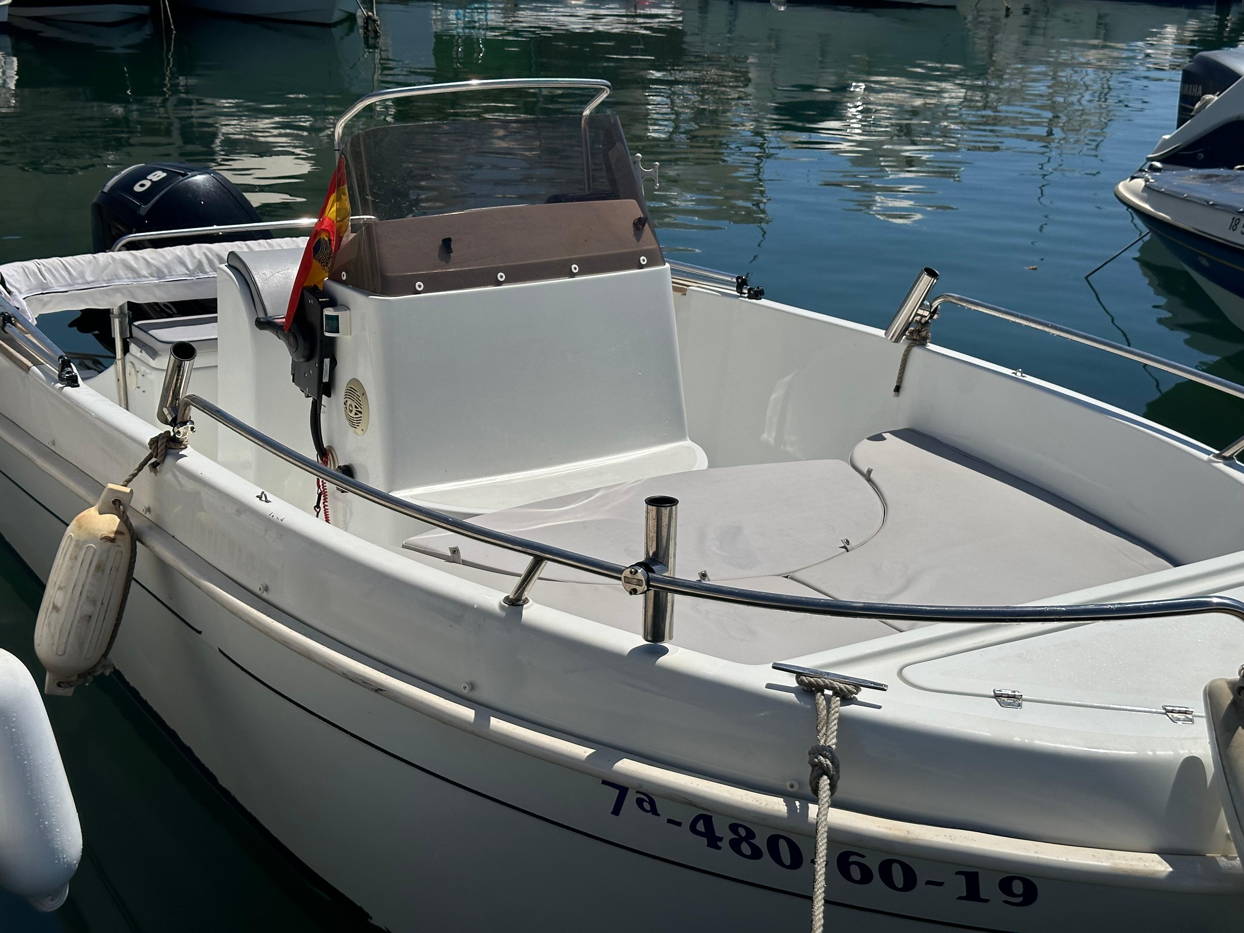Used 2019 Astec ASTEC 540 FIBER OPEN - Málaga | TopBoats
