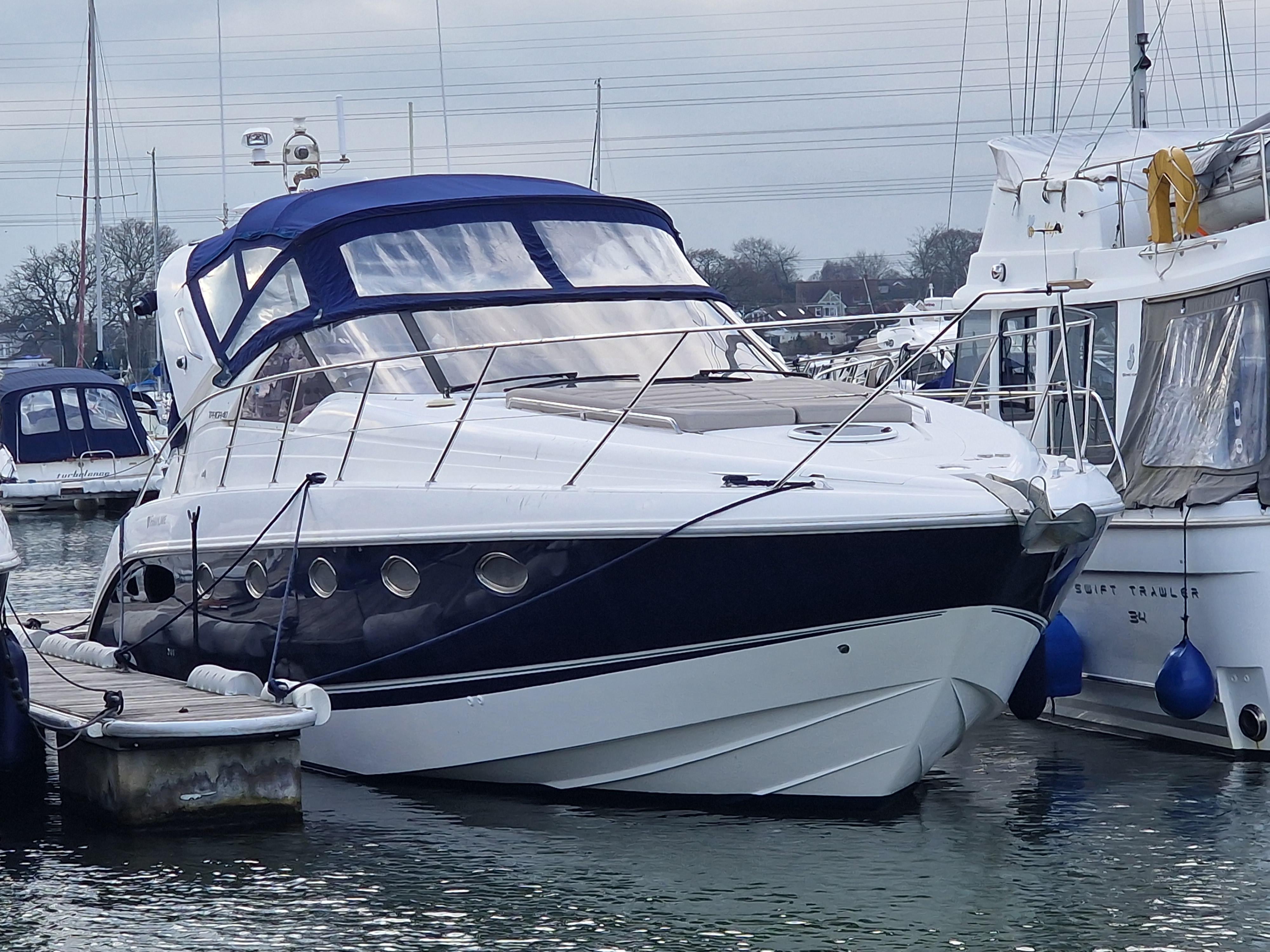 Used 2006 Fairline Targa 40 - Dorset | TopBoats