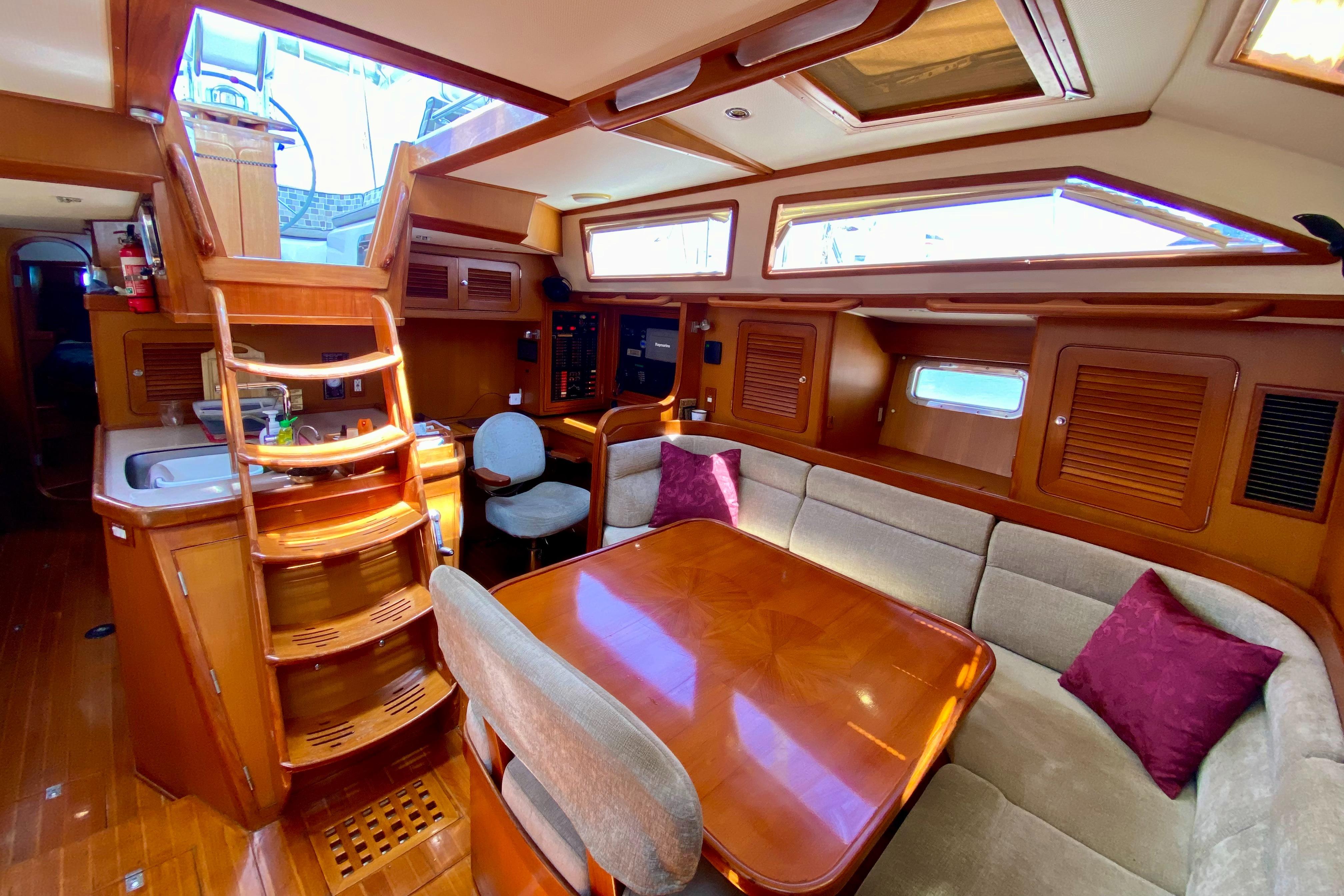 2004 Hylas 54 Cruiser for sale - YachtWorld