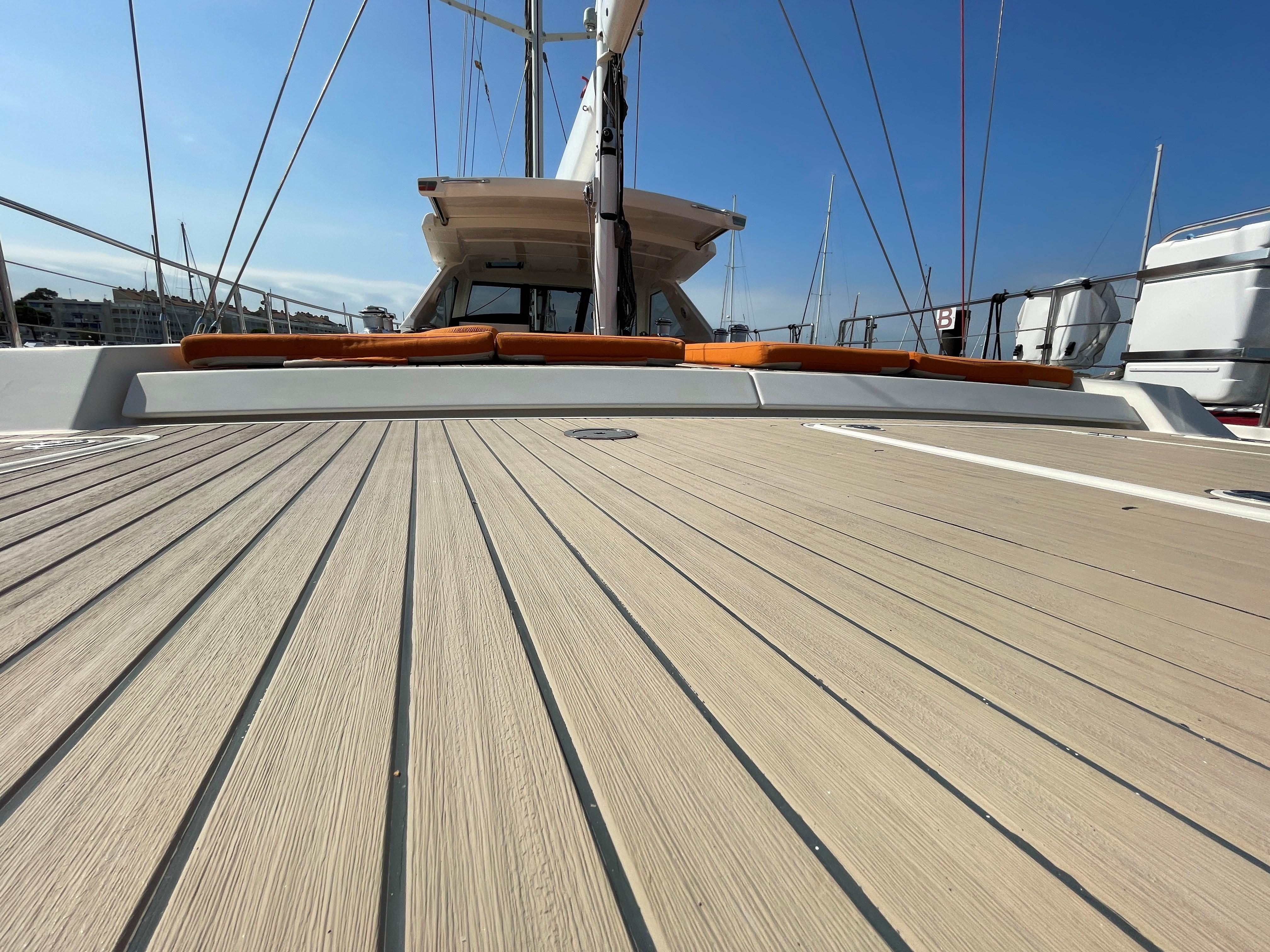 2012 Amel 64 Cruiser for sale - YachtWorld