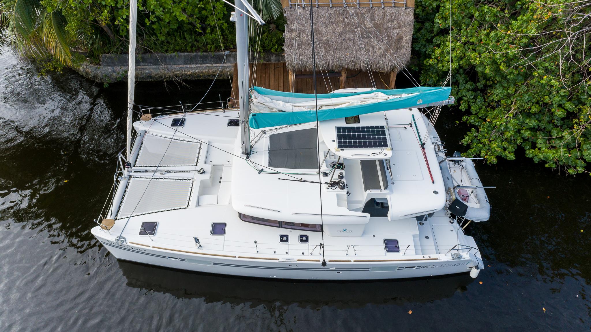 2018 Lagoon 450 F Catamaranes de vela en venta - YachtWorld