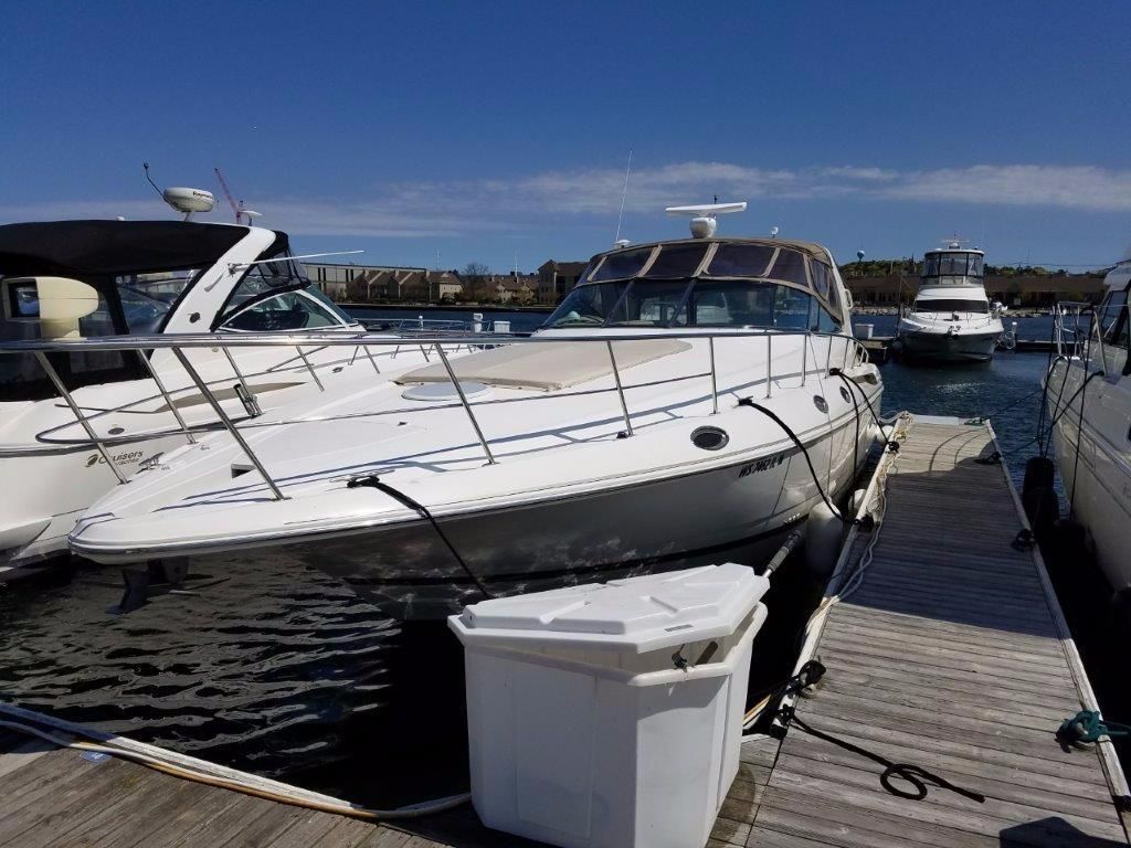 1998 Cruisers Yachts 4270 Express - Weber Yachts