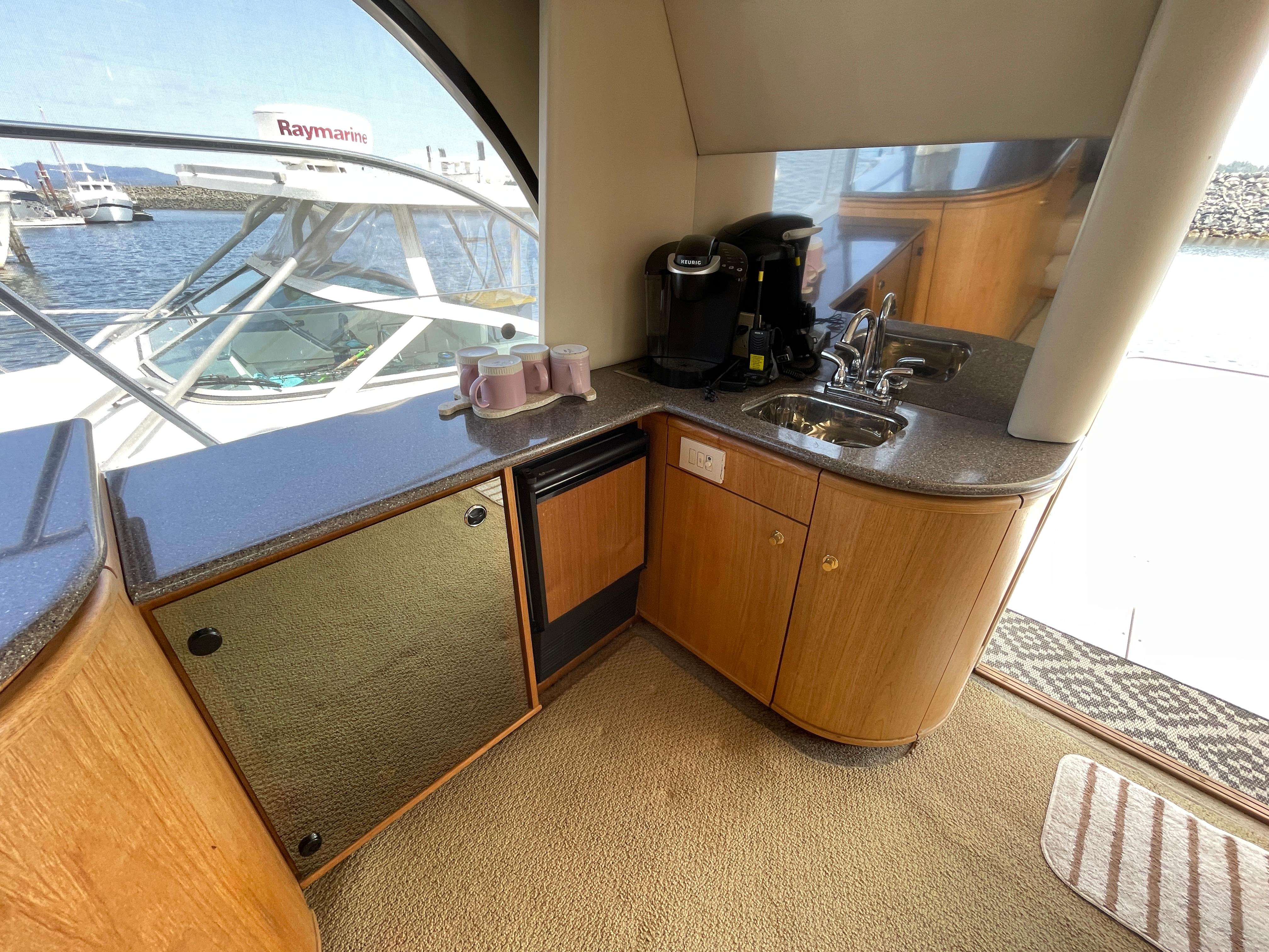 1997 Bayliner 5788 Pilot House Motoryacht Motor Yacht for sale - YachtWorld