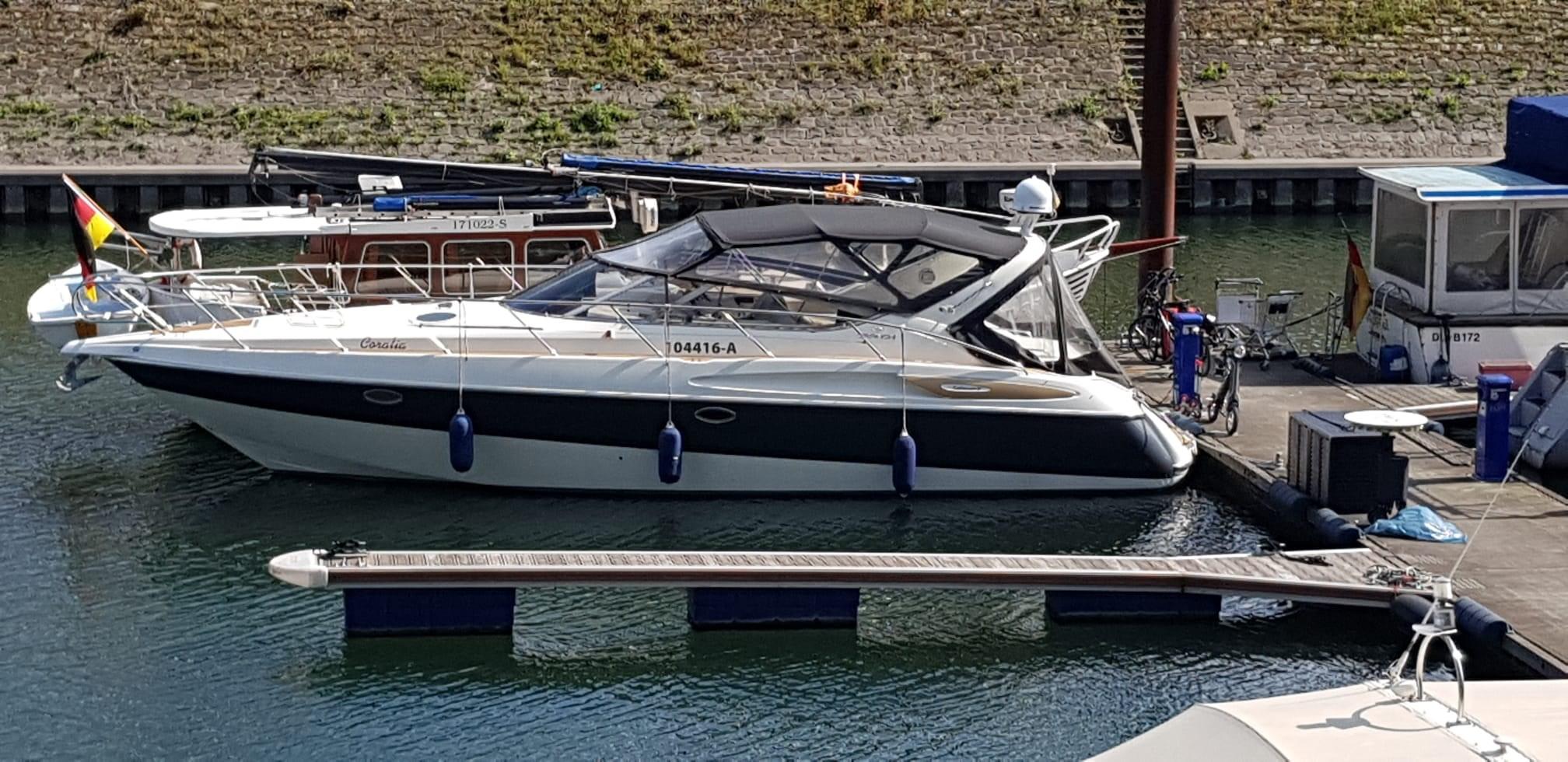 2001 Cranchi Endurance 39 Express Cruiser for sale - YachtWorld