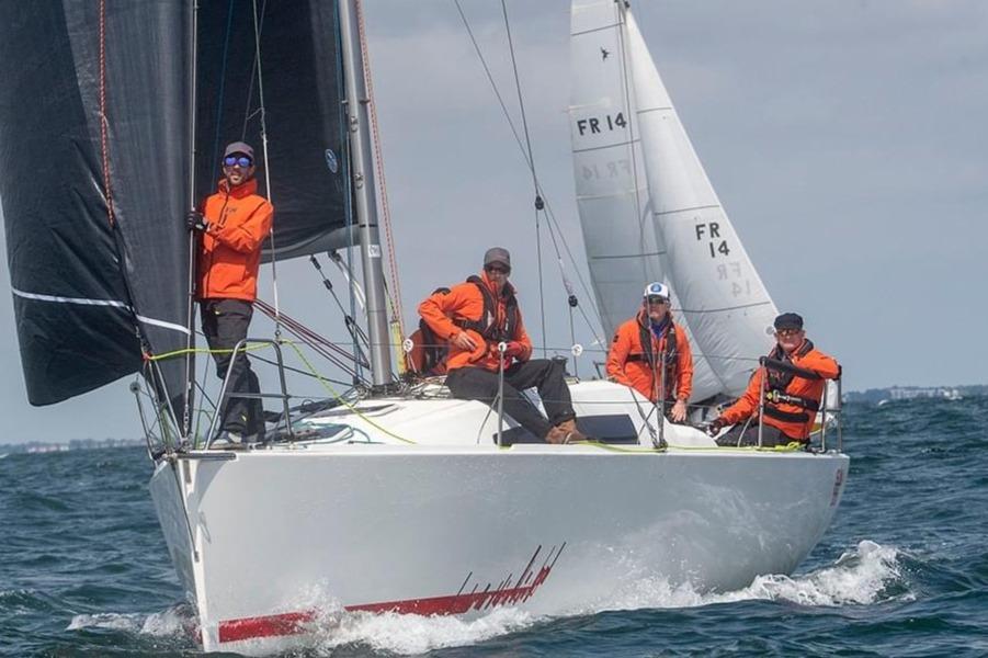 Used 2014 Jeanneau Sun Fast 3200 | TopBoats