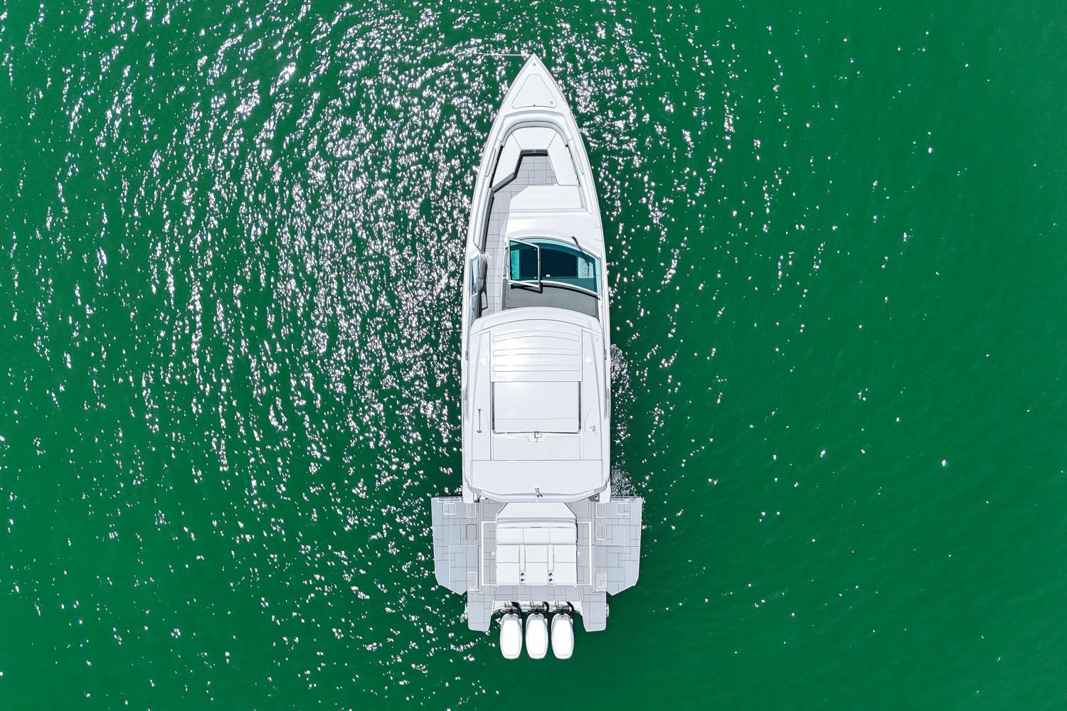 2023 Aviara AV40 Outboard Runabout for sale - YachtWorld