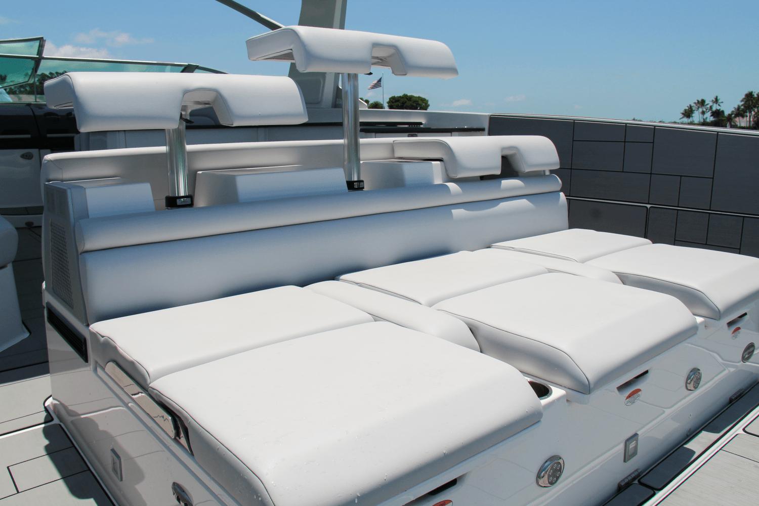 2023 Aviara AV40 Outboard Runabout for sale - YachtWorld