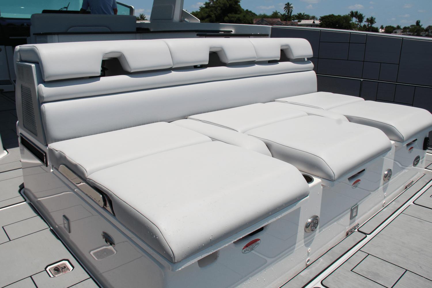 2023 Aviara AV40 Outboard Runabout for sale - YachtWorld