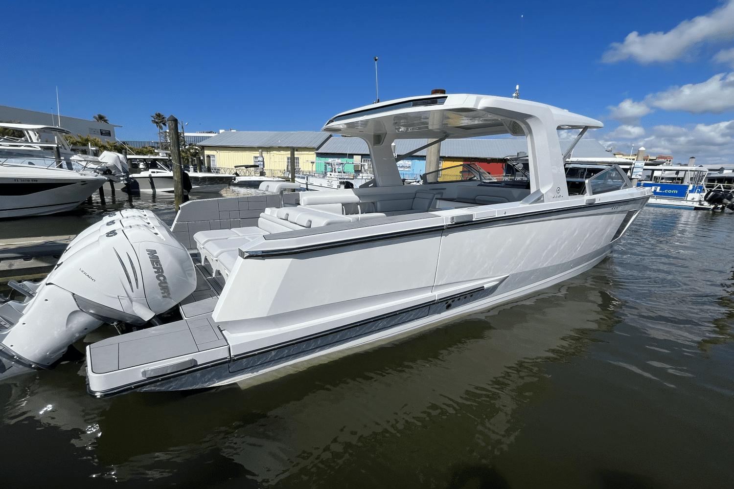 2023 Aviara AV40 Outboard Runabout for sale - YachtWorld