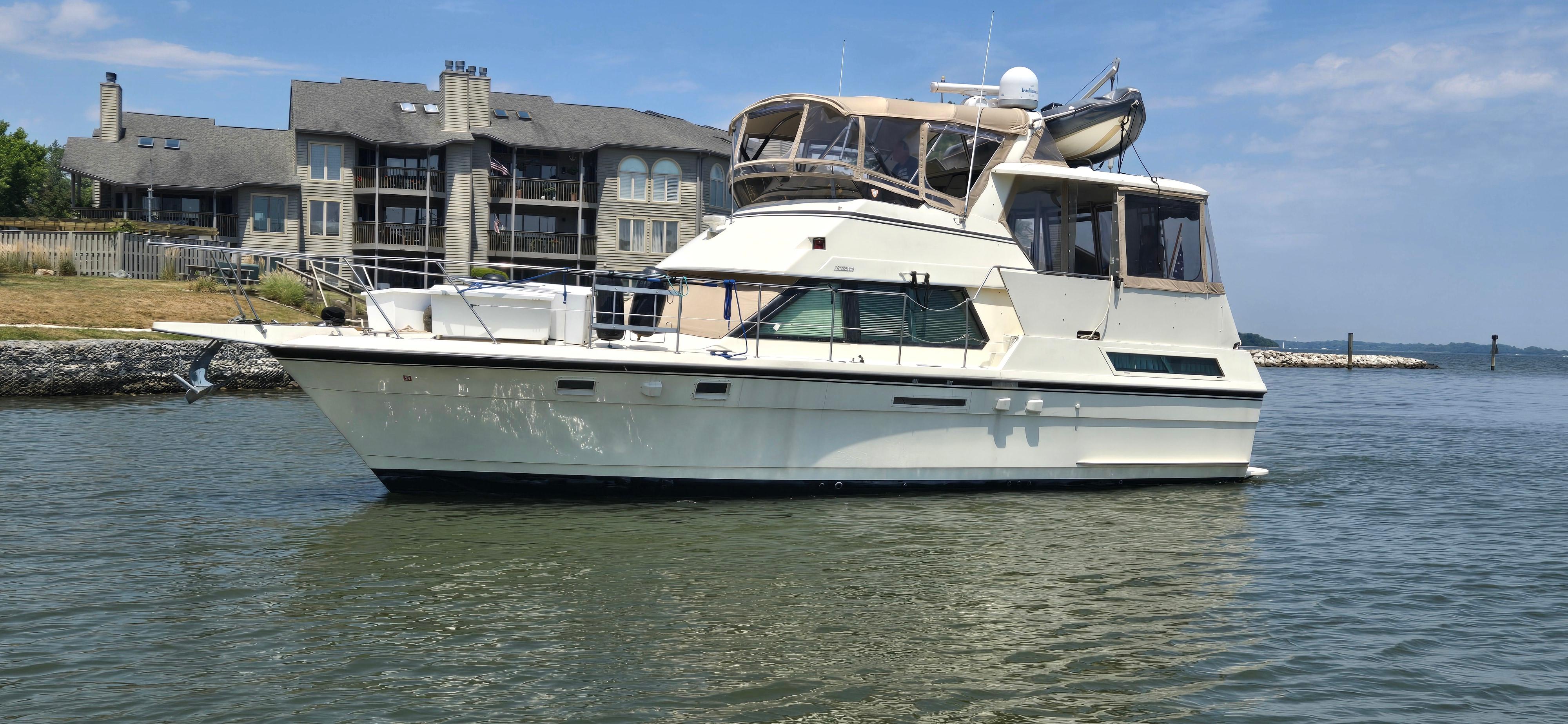 1989 Hatteras 40 Double Cabin Motor Yachts for sale - YachtWorld