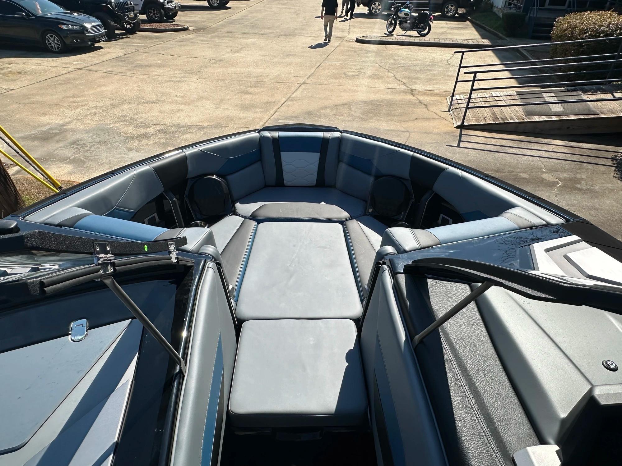 2024 Malibu Wakesetter 23 LSV Ski and Wakeboard for sale - YachtWorld