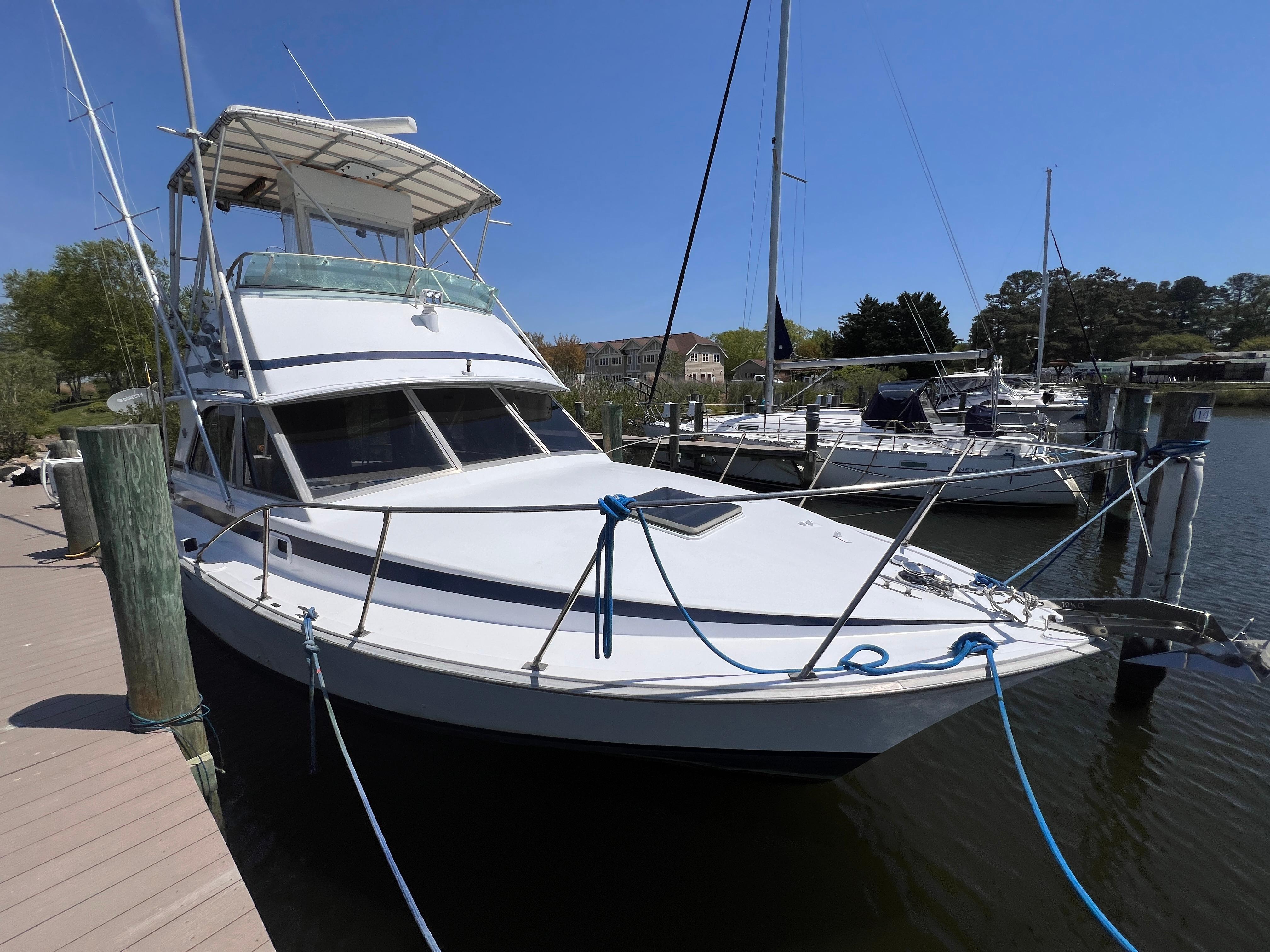 1982 Bertram 35 Convertible Convertible for sale - YachtWorld