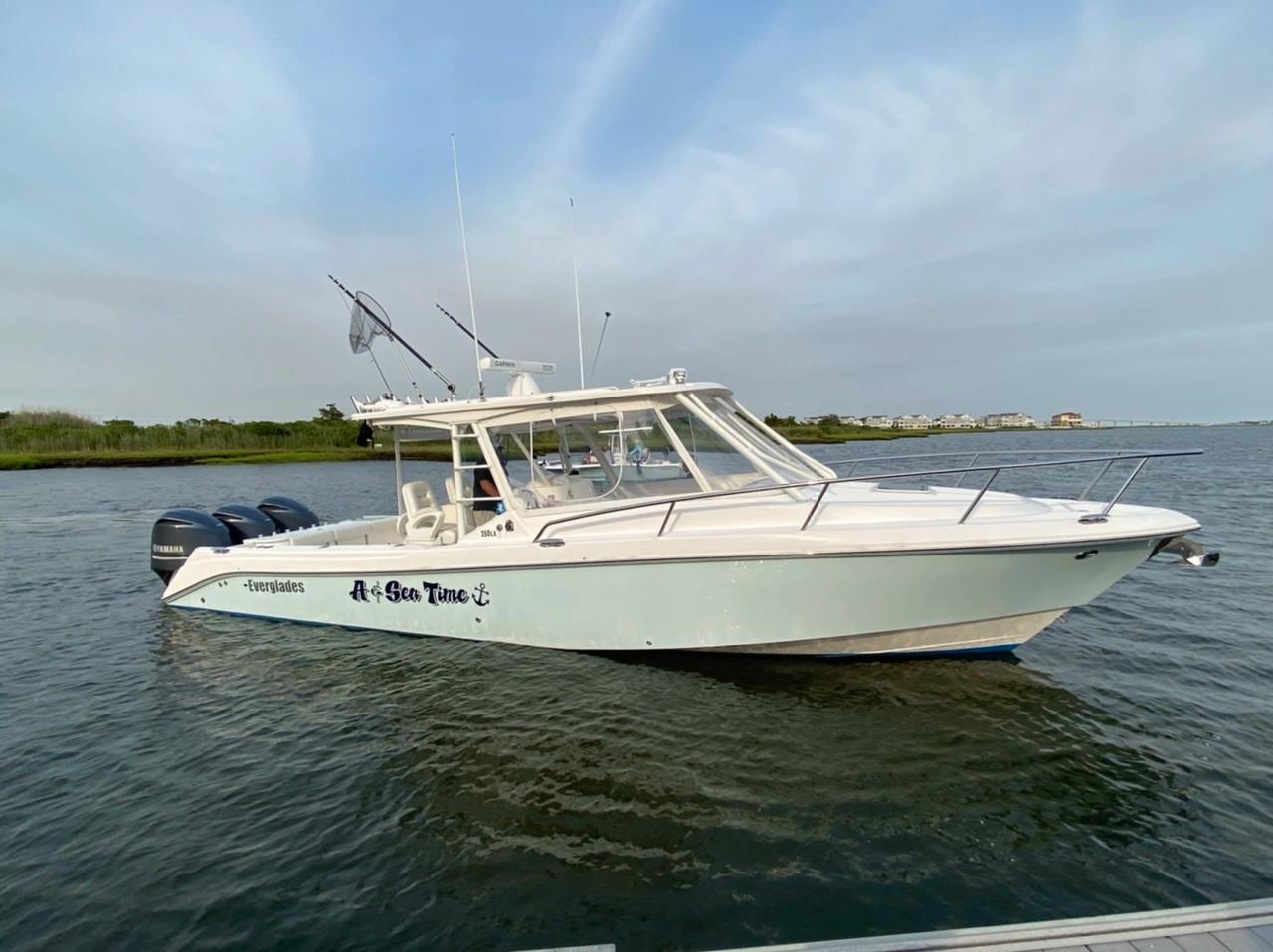 2012 Everglades 350 LX Centre Console for sale - YachtWorld