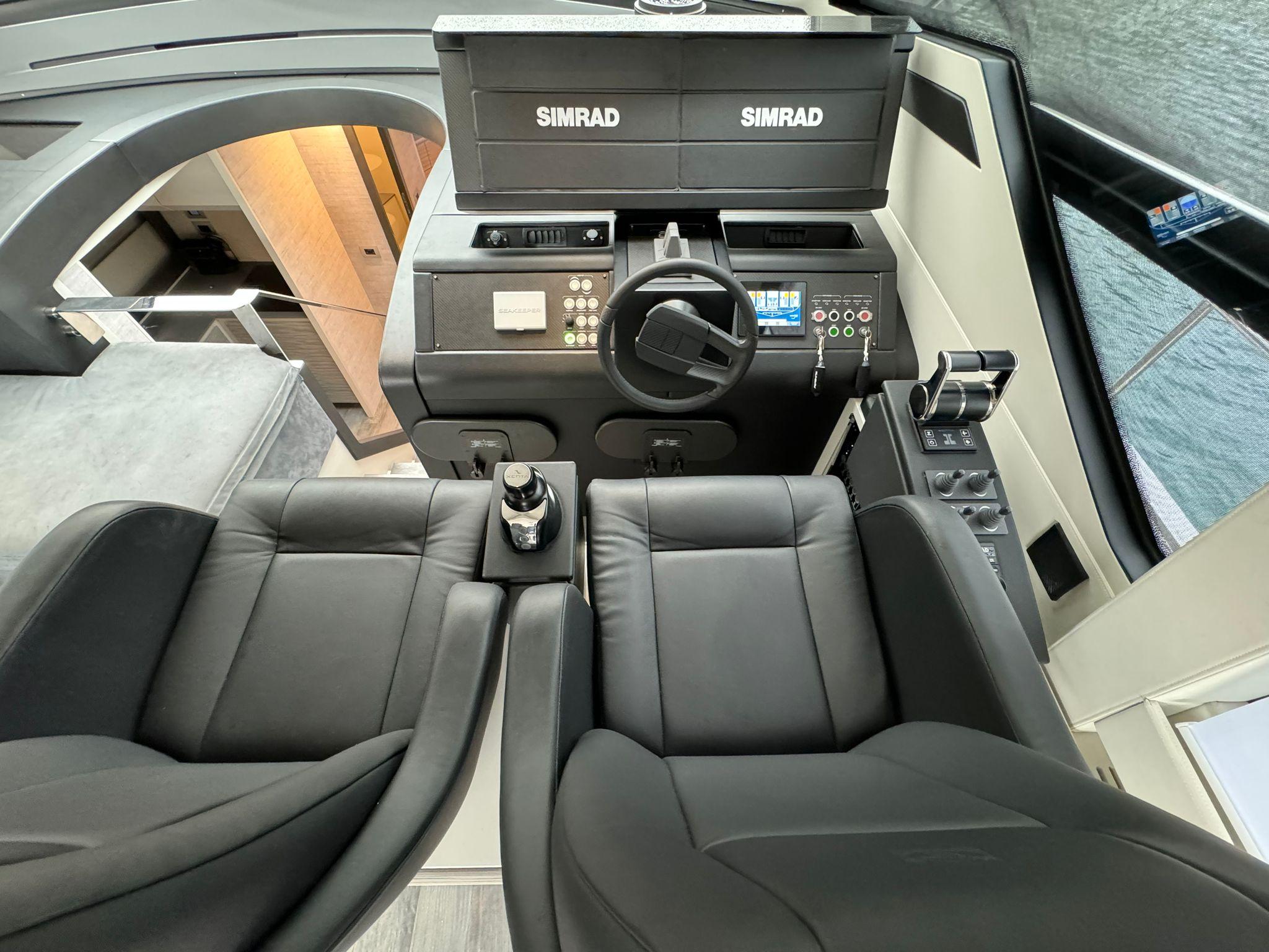 2023 Pershing 6X Cruiser for sale - YachtWorld