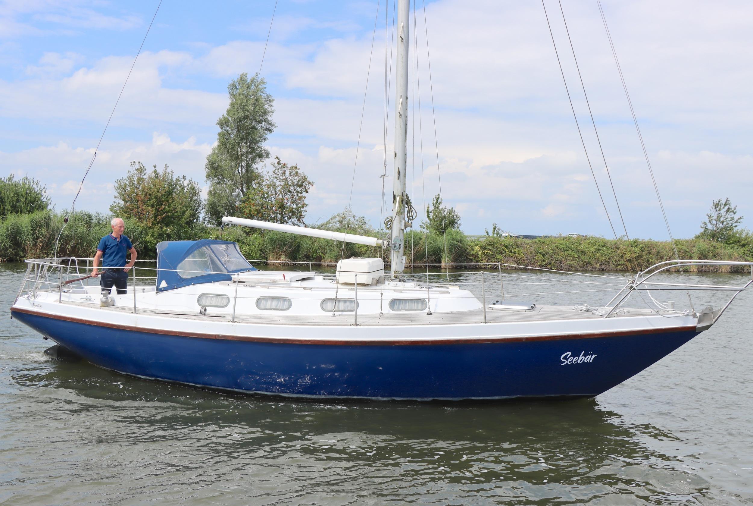 Najade 1000 Usado - Cosas de Barcos