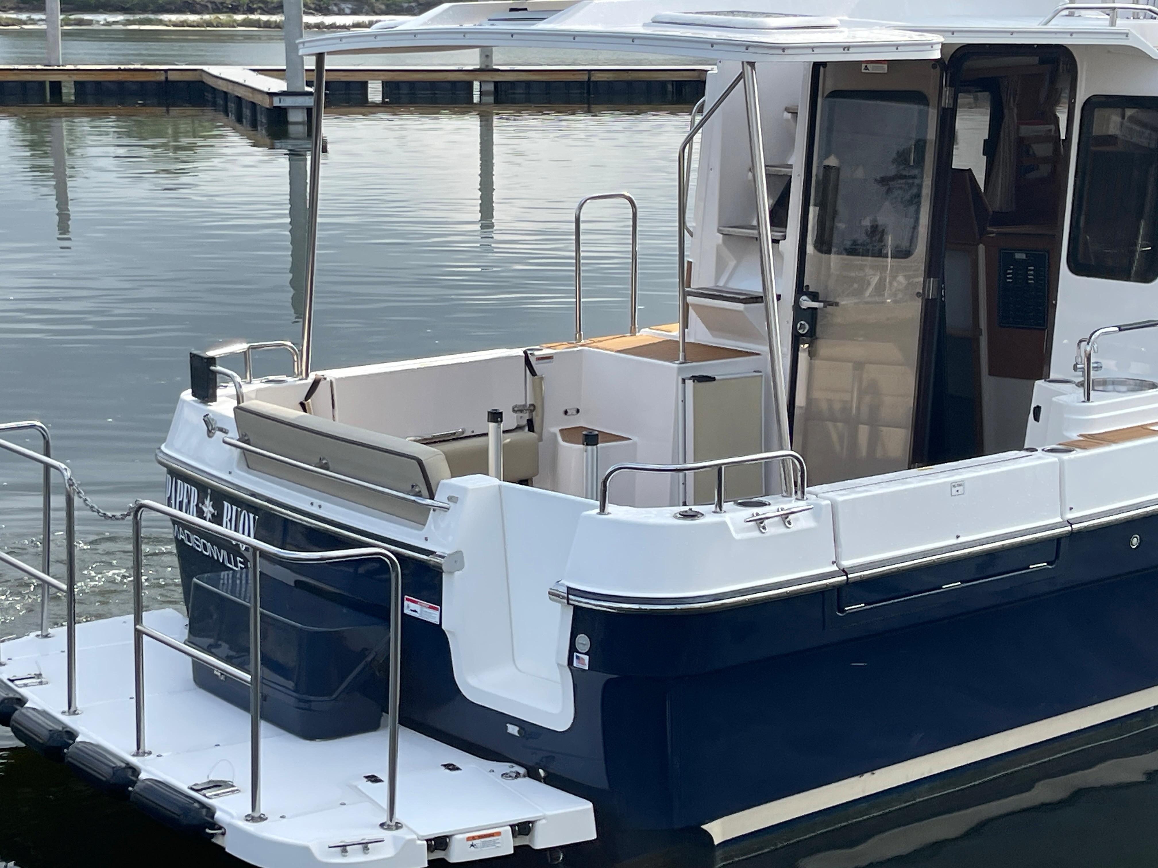 2020 Ranger Tugs R31 Command Bridge Pilothouse for sale - YachtWorld