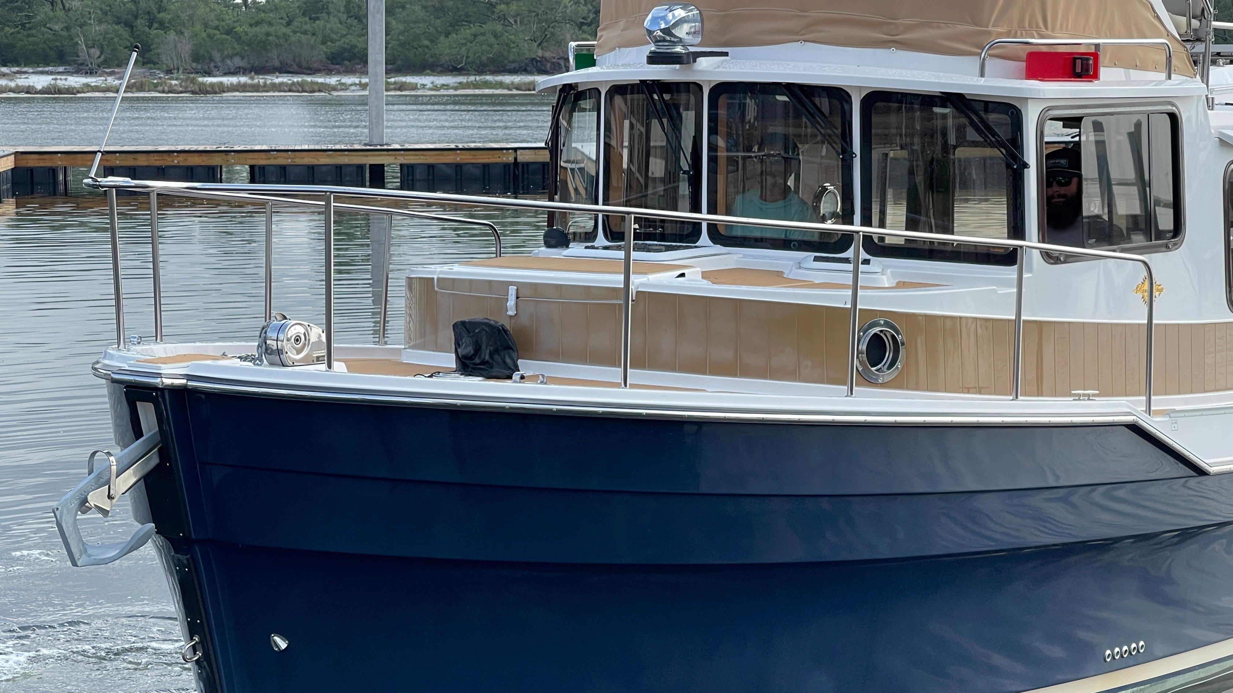 2020 Ranger Tugs R31 Command Bridge Pilothouse for sale - YachtWorld