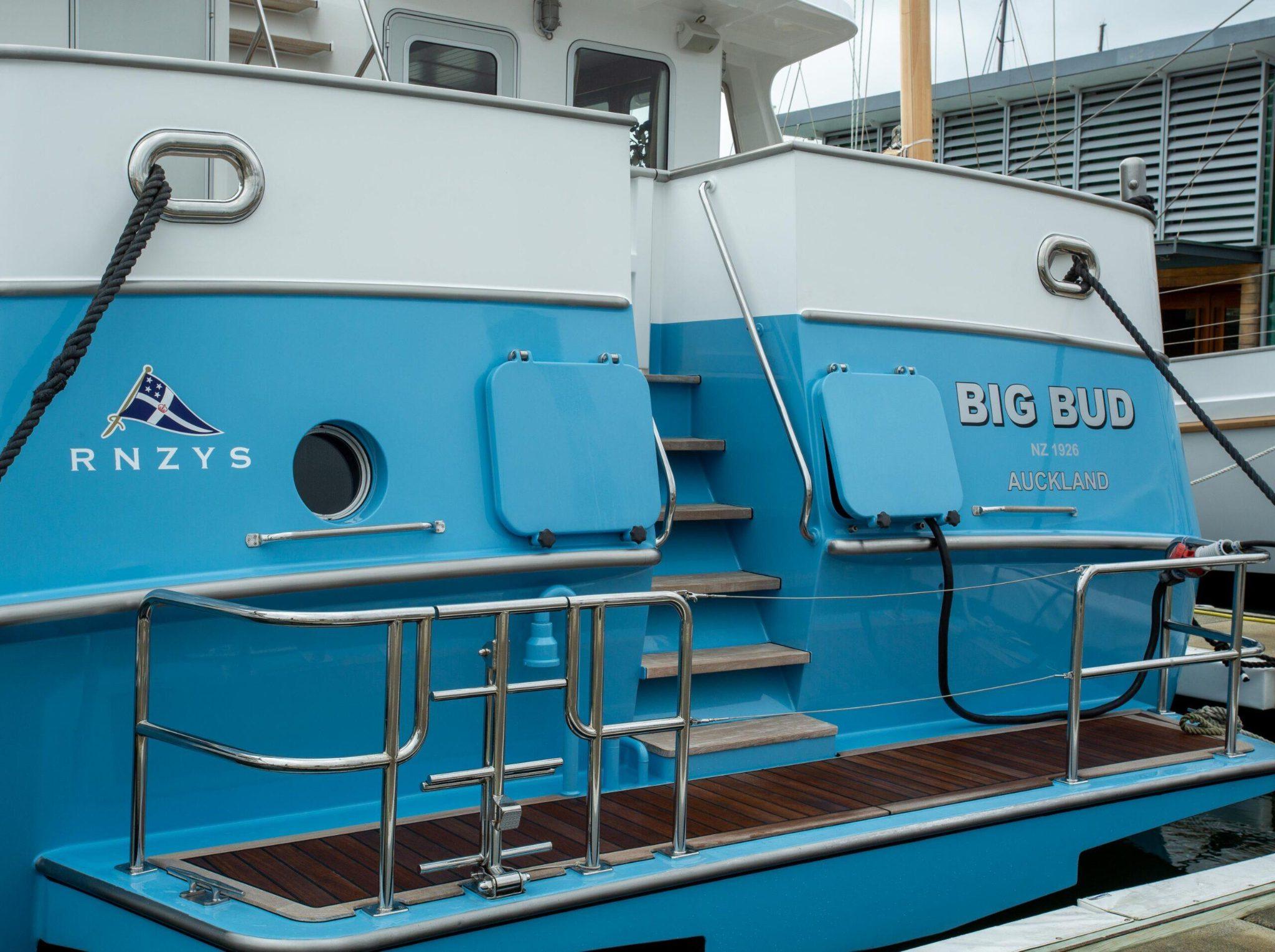 2002 Custom watson 72 Motor Yachts for sale - YachtWorld