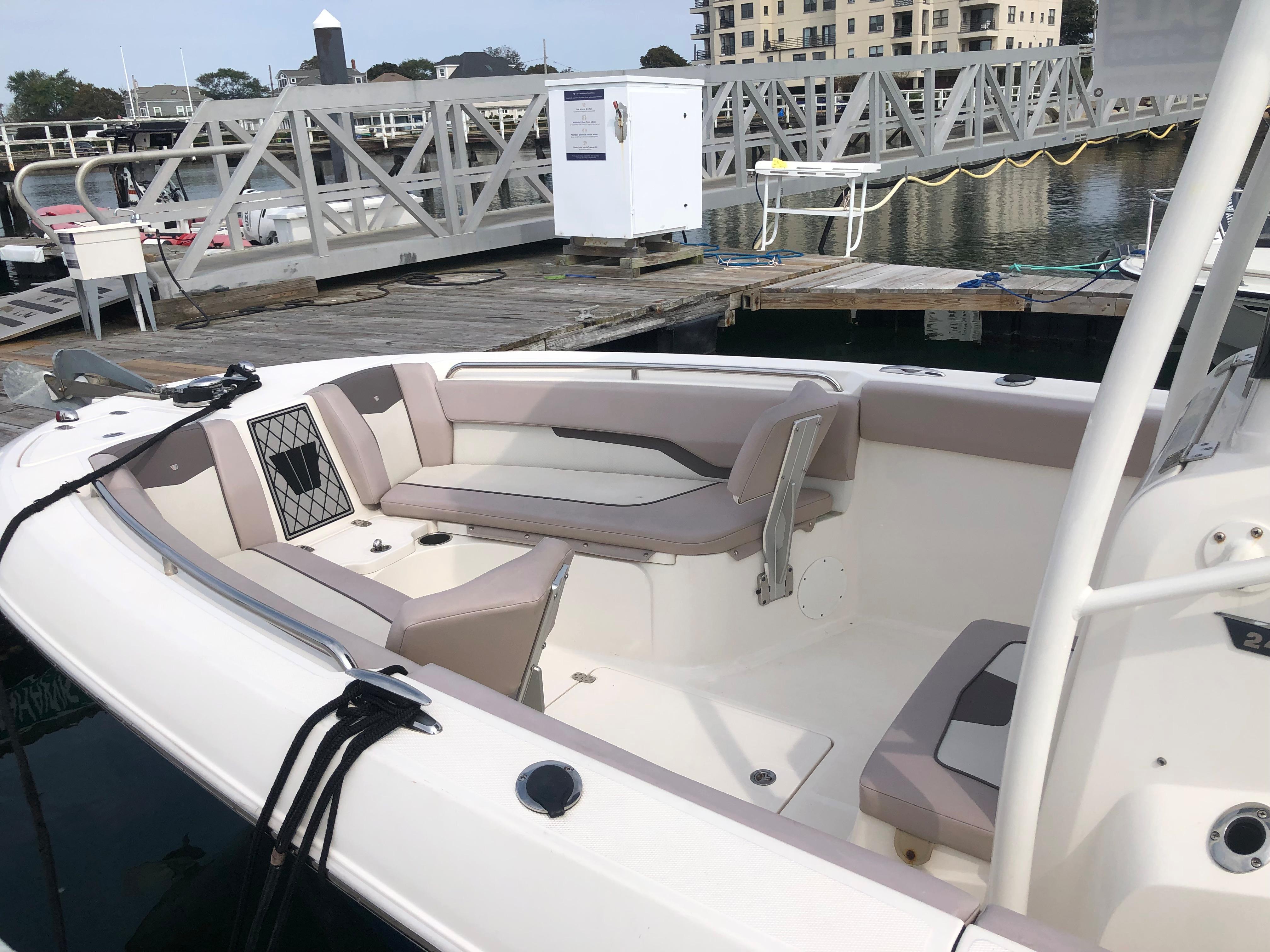 2019 Wellcraft 242 Fisherman Center Console for sale - YachtWorld