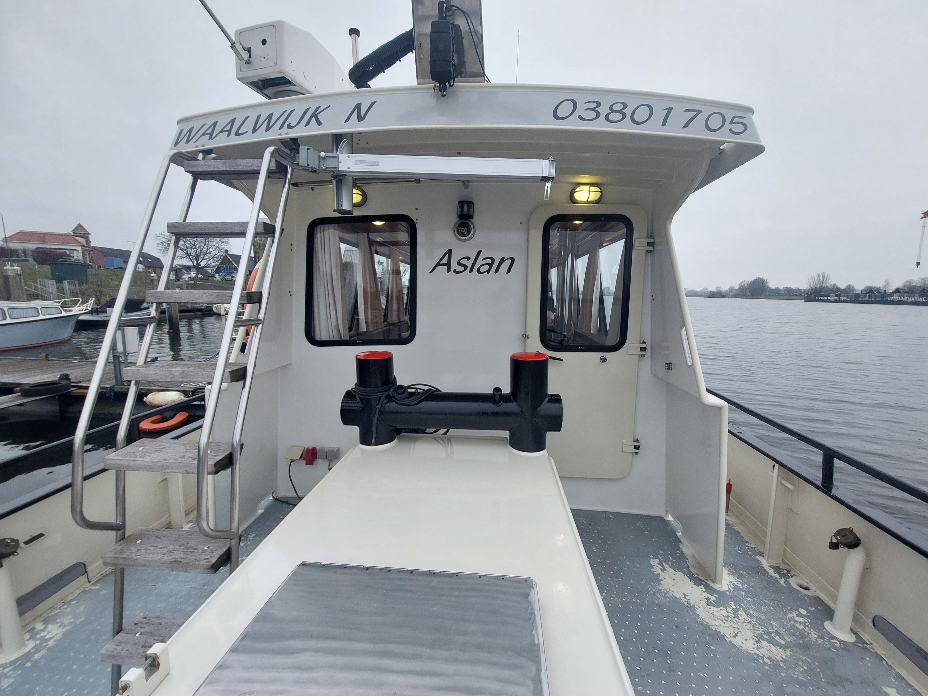 1955 Pilothouse Trawler 60 Pilothouse boten te koop- YachtWorld
