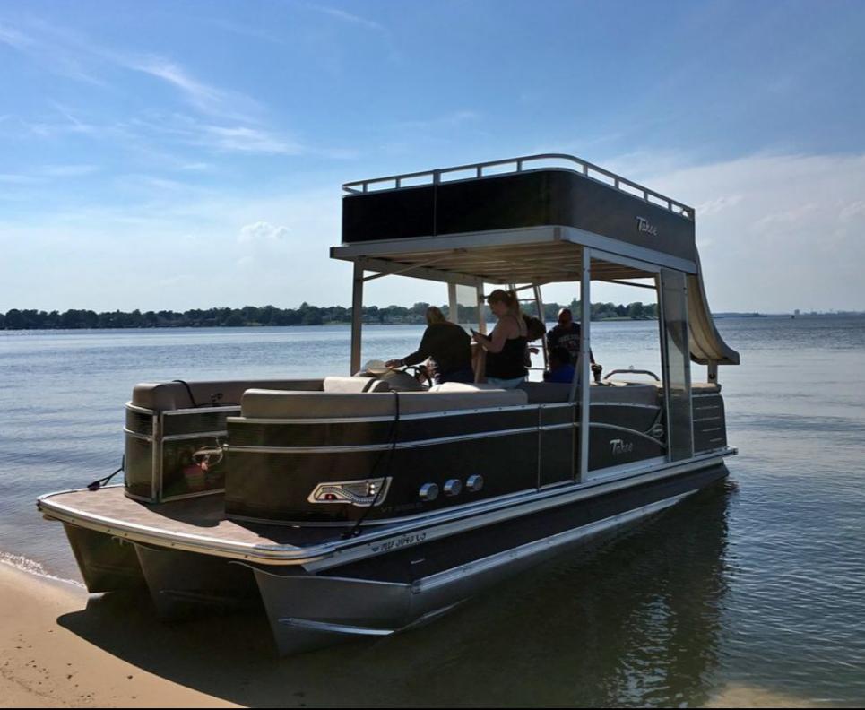 2017 Tahoe Pontoon Vista Funship Pontoon for sale - YachtWorld