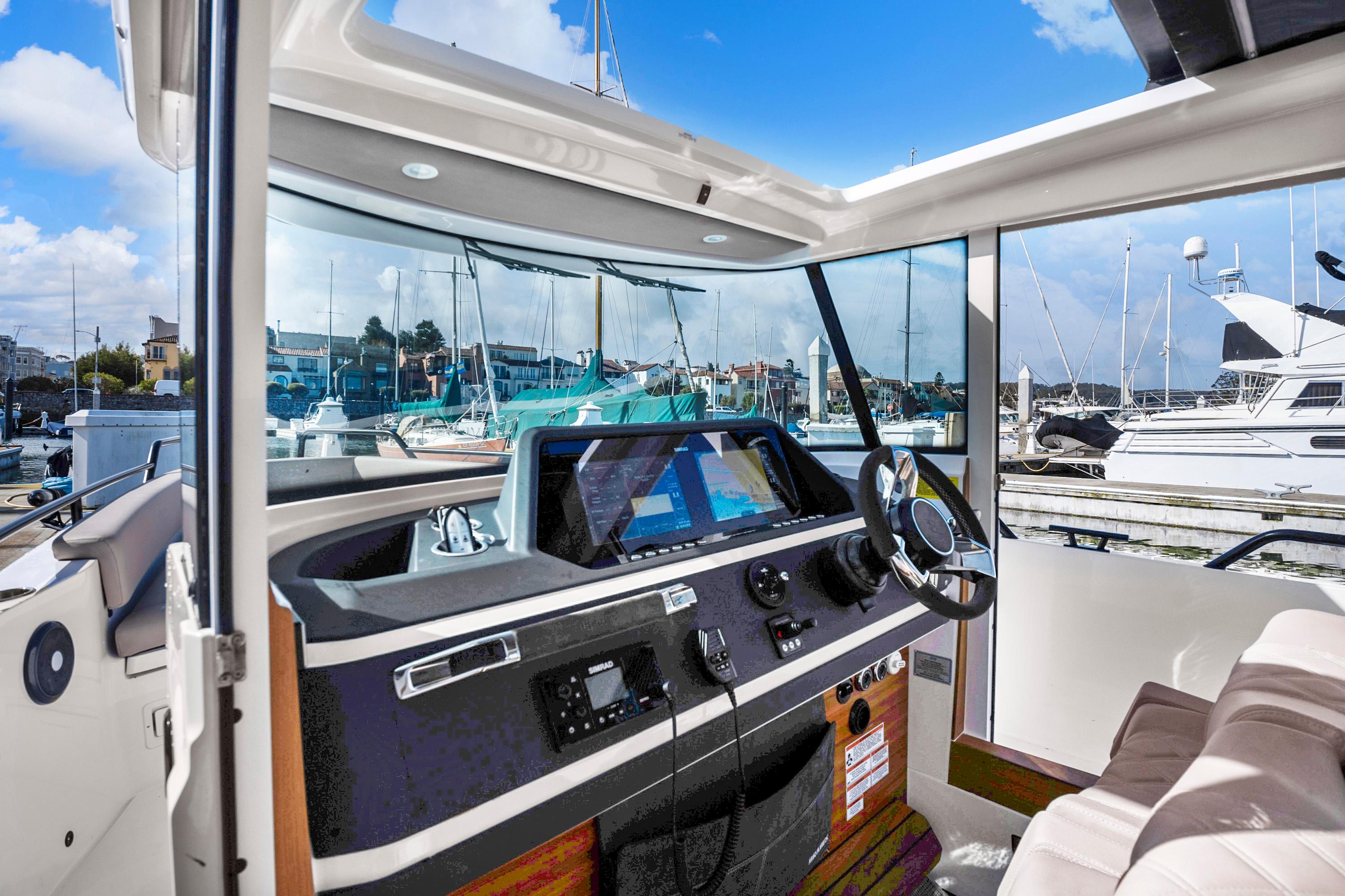 2022 Axopar 28 CABIN Sports Cruiser for sale - YachtWorld