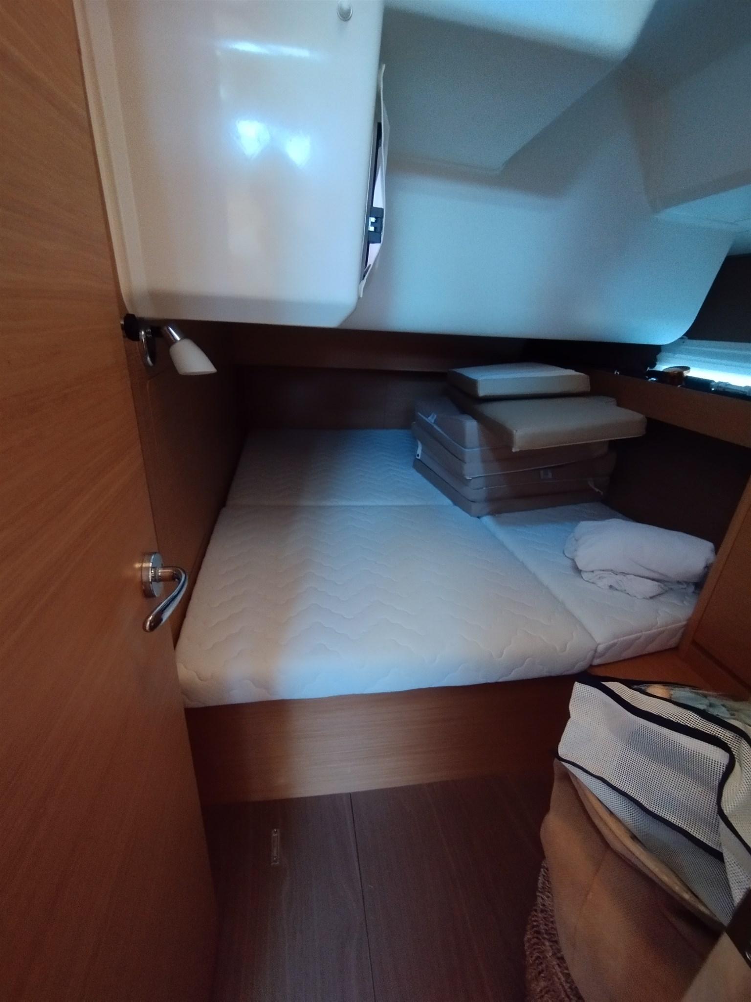 2017 Dufour 460 Grandlarge Cruiser for sale - YachtWorld