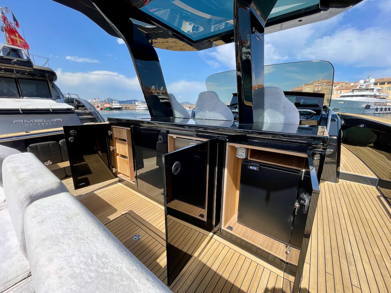 2018 Pardo Yachts Pardo 43 Motor Yachts for sale - YachtWorld