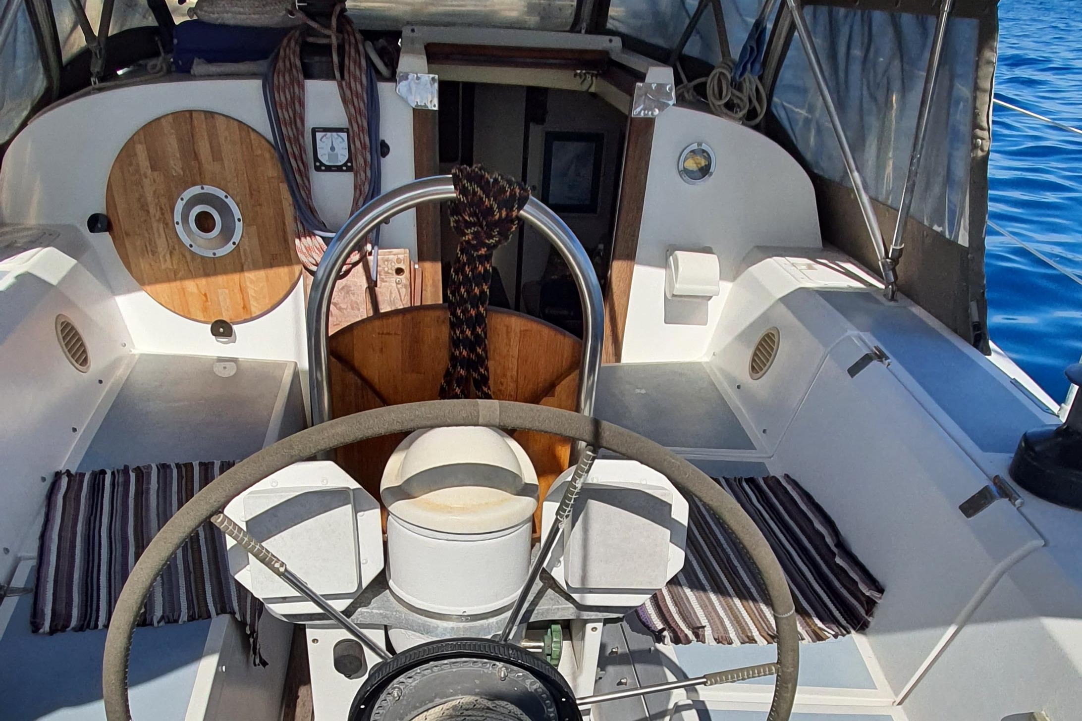 1976 C&C landfall 42 Sloop for sale - YachtWorld
