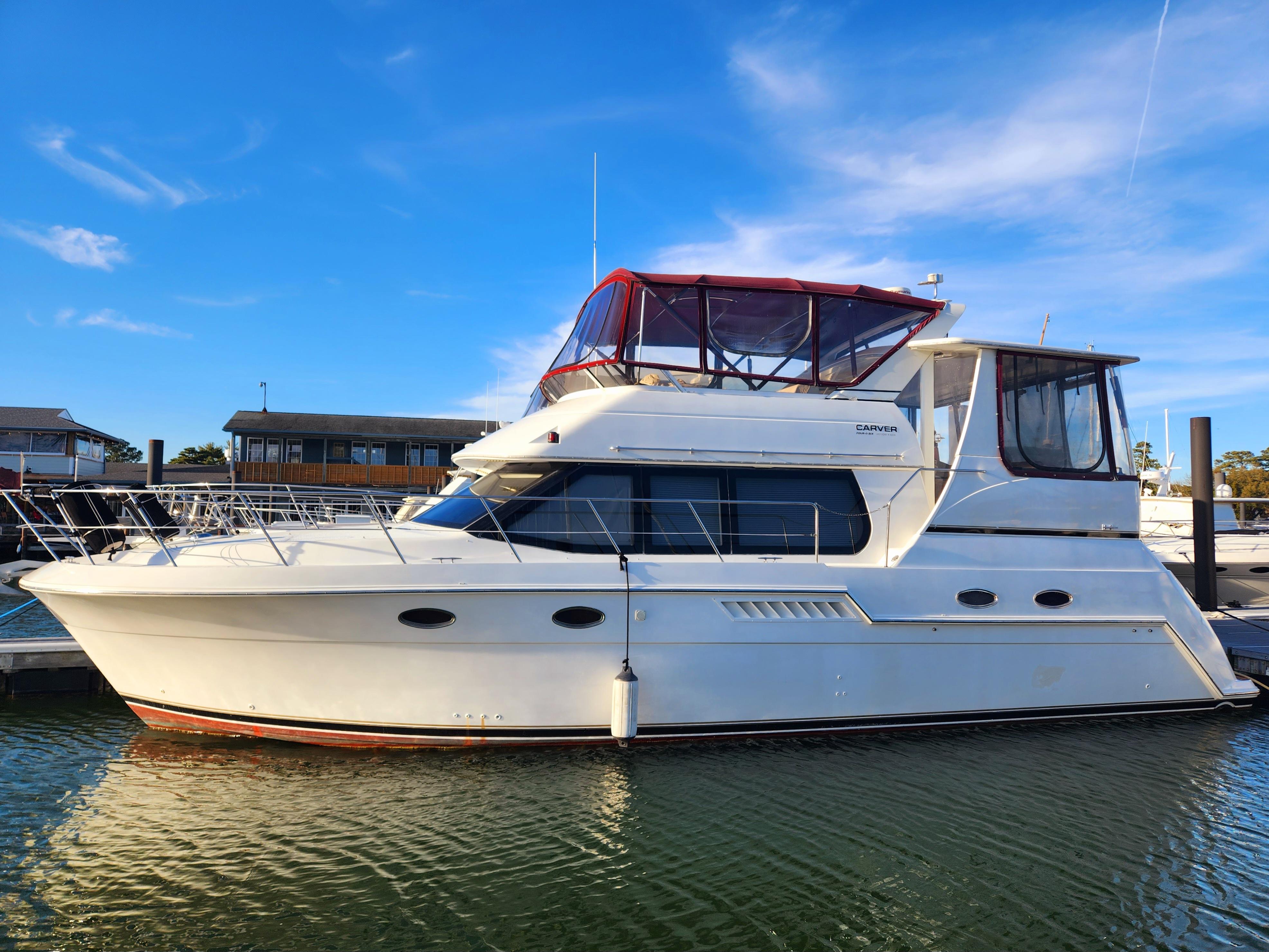 1999 Carver 406 Aft Cabin Motor Yacht Motor Yacht for sale - YachtWorld